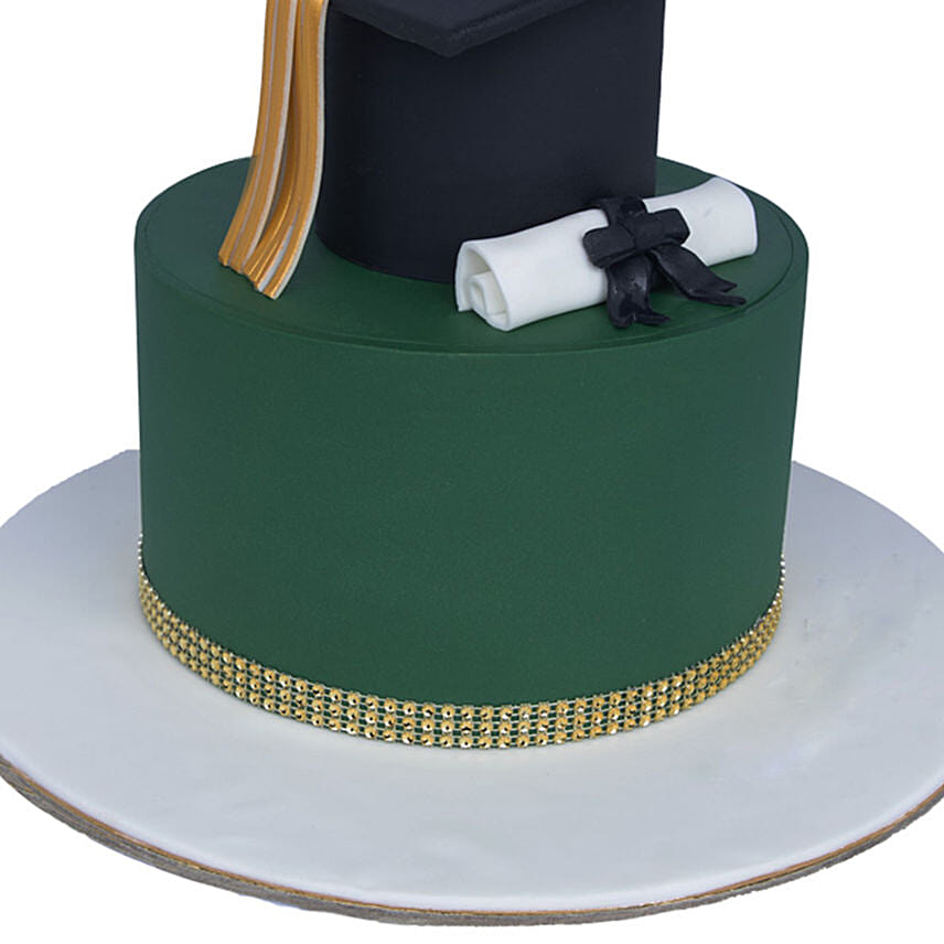 Online Graduation Chocolate Cake Gift Delivery in Saudi-arabia - FNP