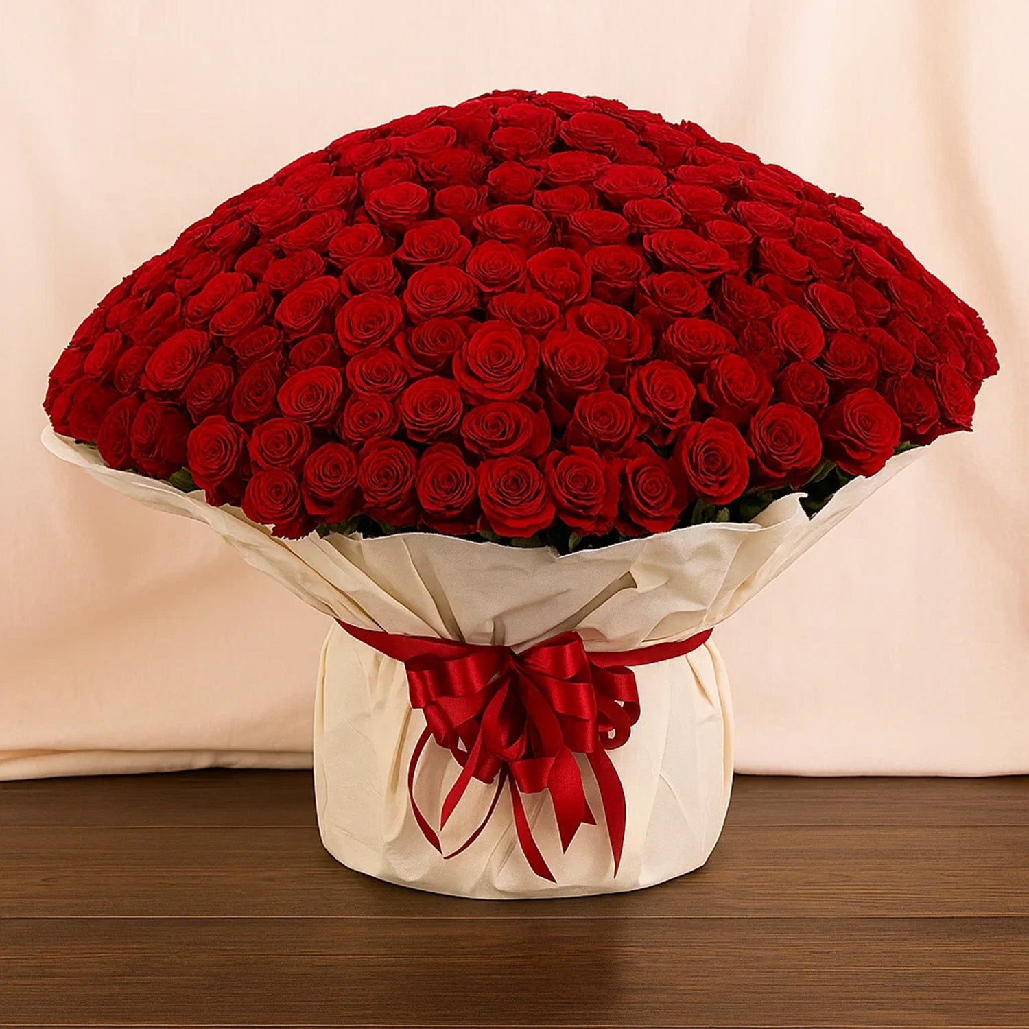 Online 200 Red Roses Happiness Bouquet Gift Delivery in Saudi-arabia ...
