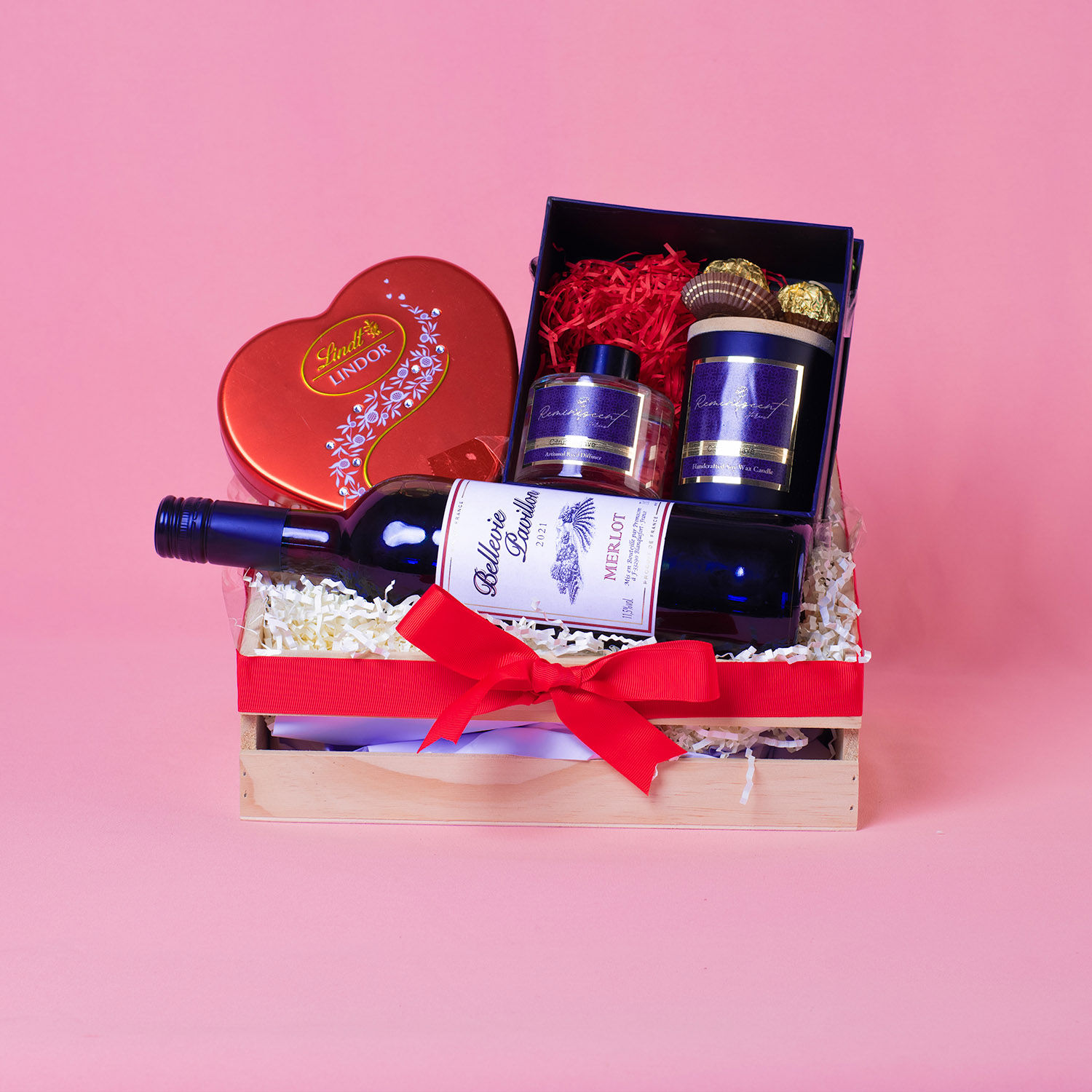 Online Bellevie Pavillon Merlot Wine Hamper for Valentine Gift Delivery ...