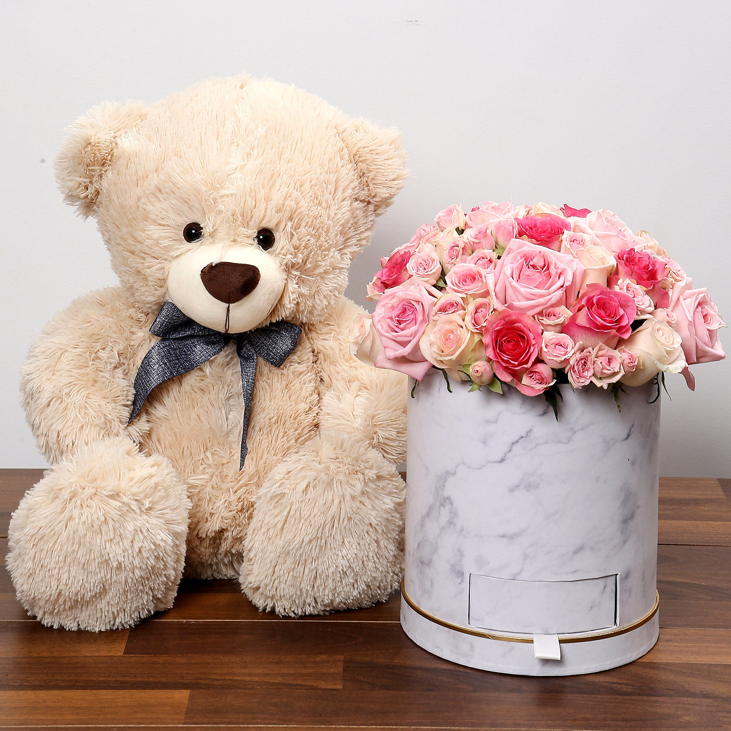 Order Stylish Box Of Pink Roses With Chocolates and Teddy Online | Same ...