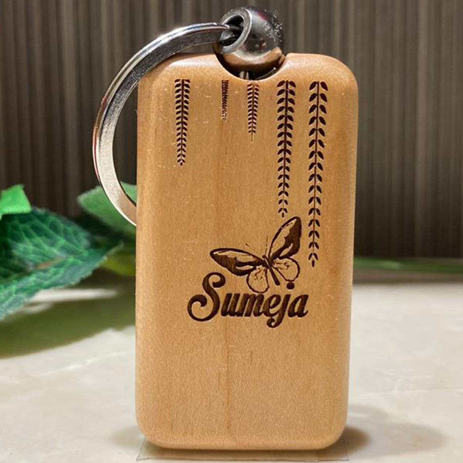 Order Wooden Keychain Personalised With Photo Online | Same-Day ...