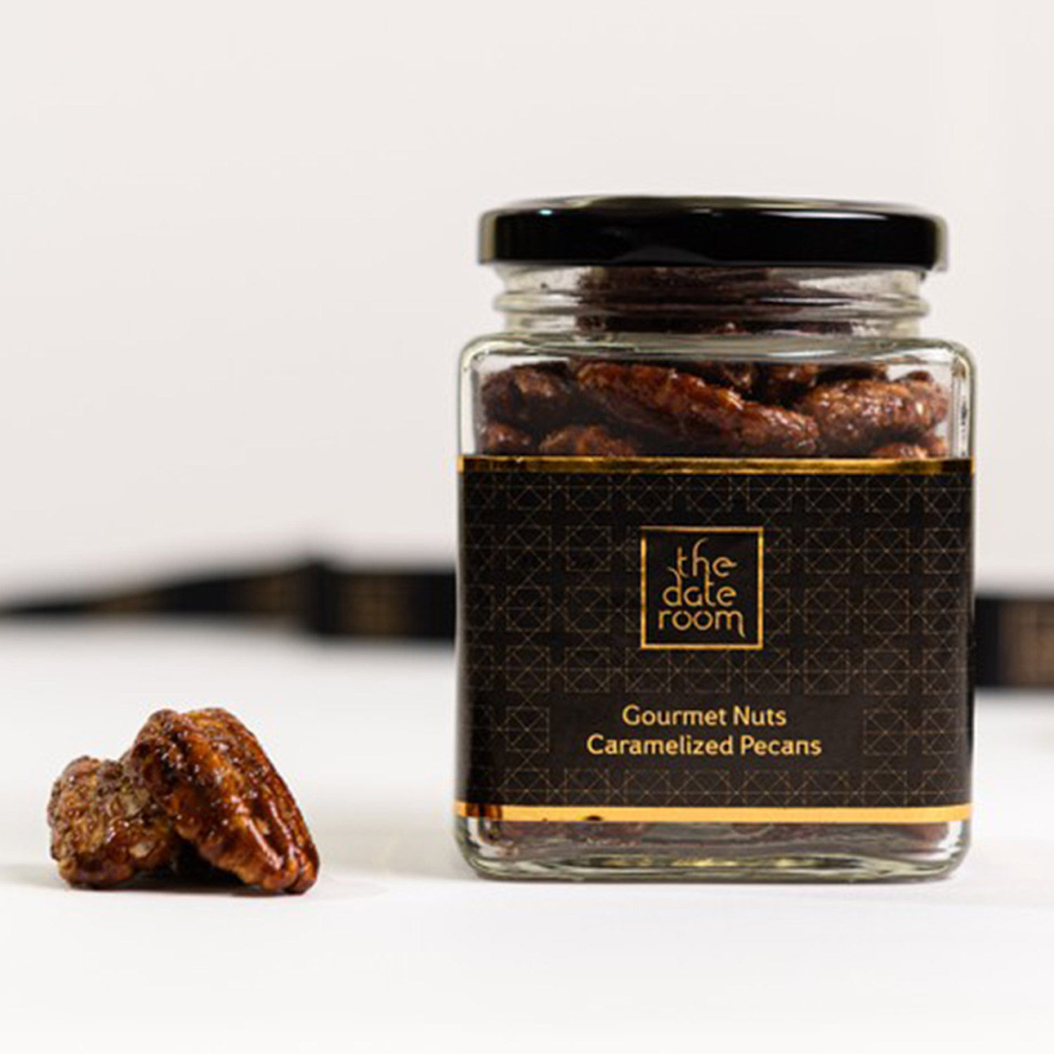 Order Caramelized Pecan Nuts Jar Online | Same-Day Delivery UAE - Fnp.ae