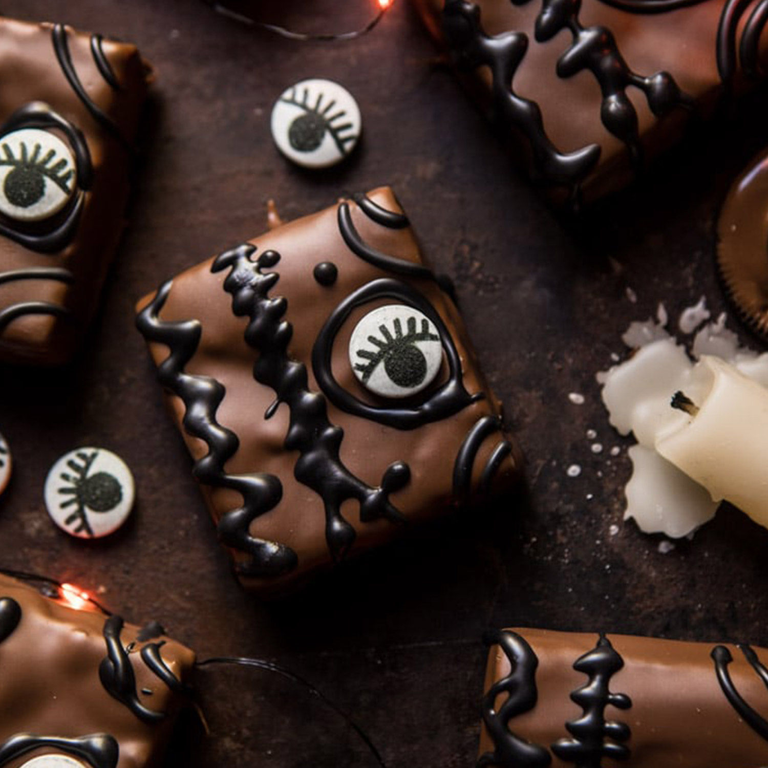 Order Evil Eye Brownies 6 Pcs Online | Same-Day Delivery UAE - Fnp.ae