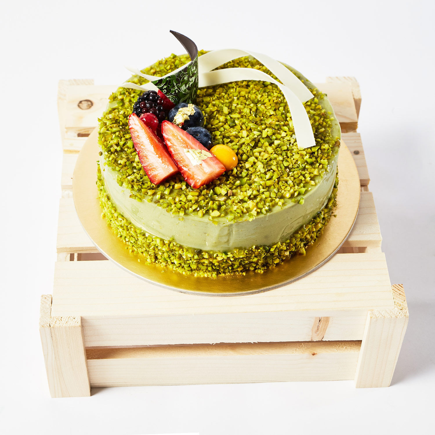 Order Pistachio Cream Cake 4 Portion Online | Same-Day Delivery UAE ...