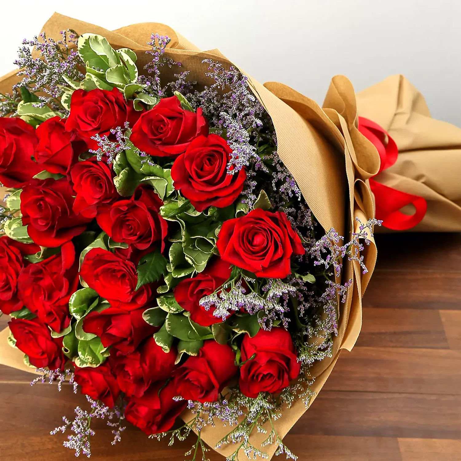 Order Bouquet Of 20 Red Rose Online | Same-Day Delivery UAE - Fnp.ae