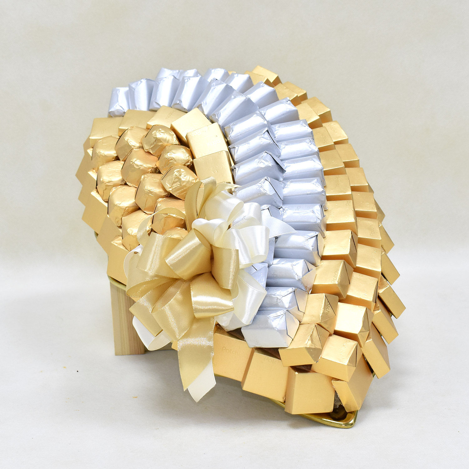 Order Patchi Assorted Chocolates Designer Tray Online | Same-Day ...