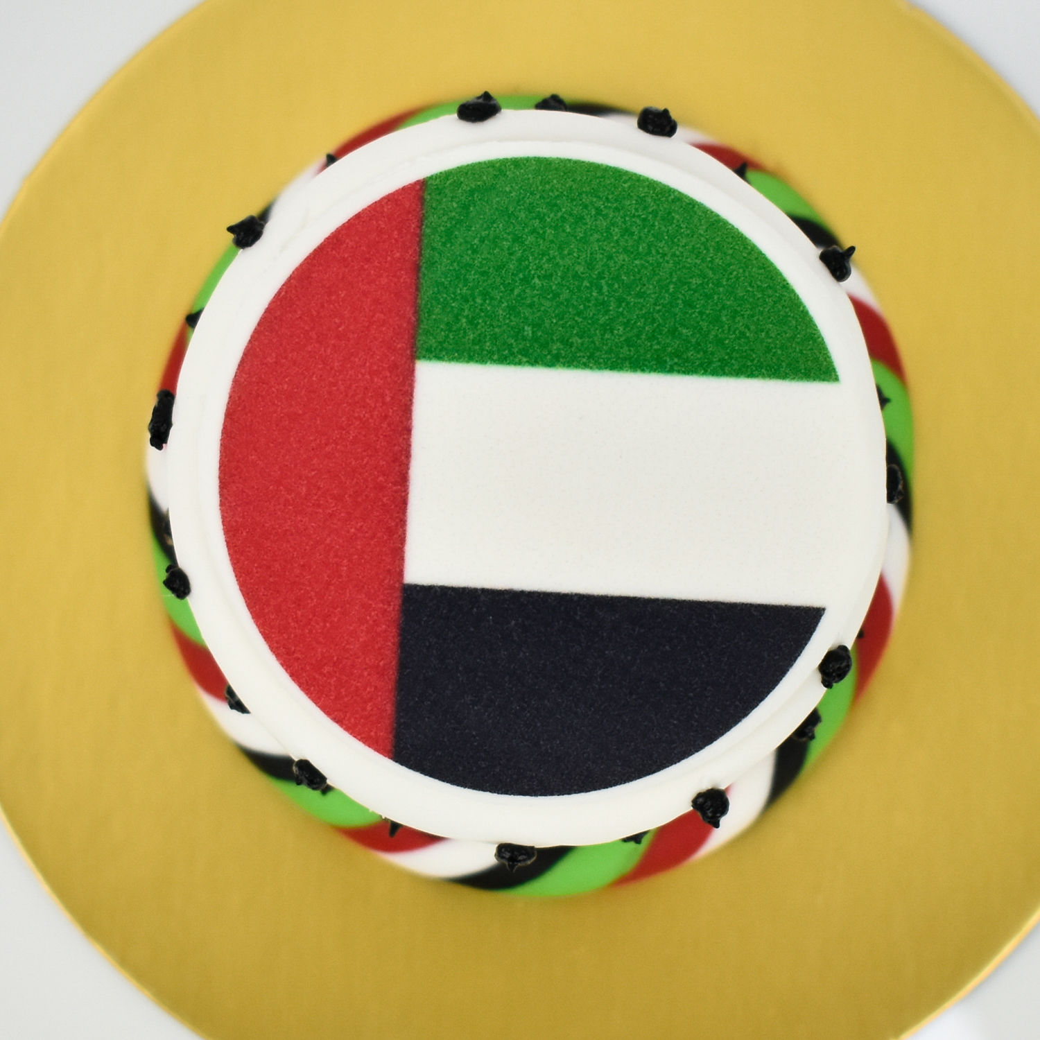 Order UAE Flag Mono Cake Online | Same-Day Delivery UAE - Fnp.ae