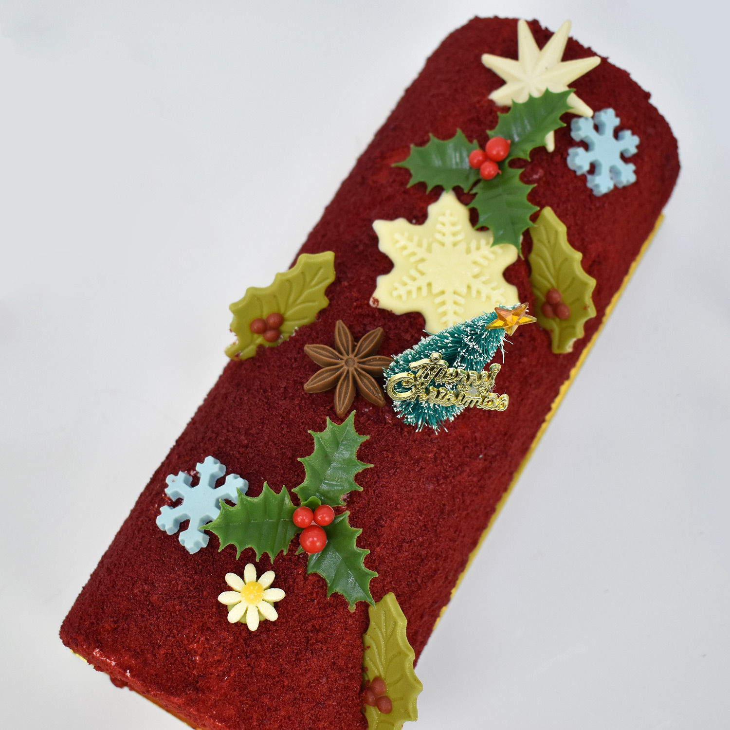 Online Flavoursome Red Velvet Log Cake Gift Delivery in UAE - FNP