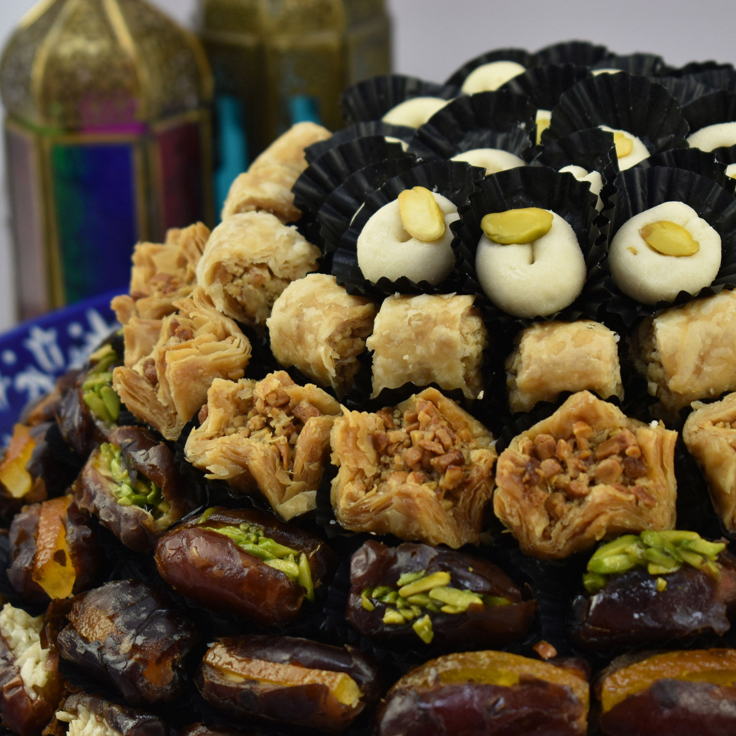 Online Mejdool Dates and Arabic Sweets Platter Gift Delivery in UAE - FNP