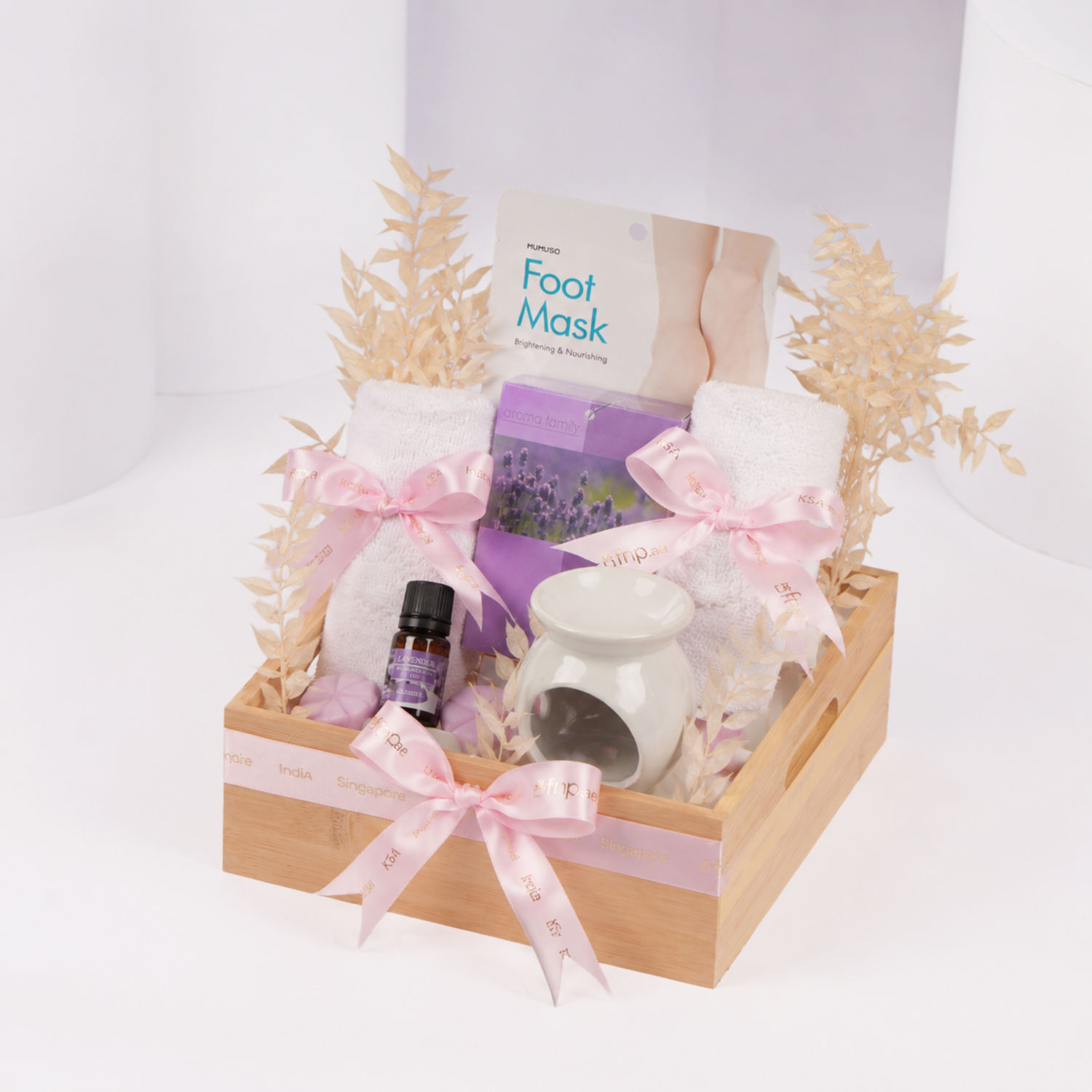 Online Aromatherapy Gift Set Gift Delivery in UAE - FNP