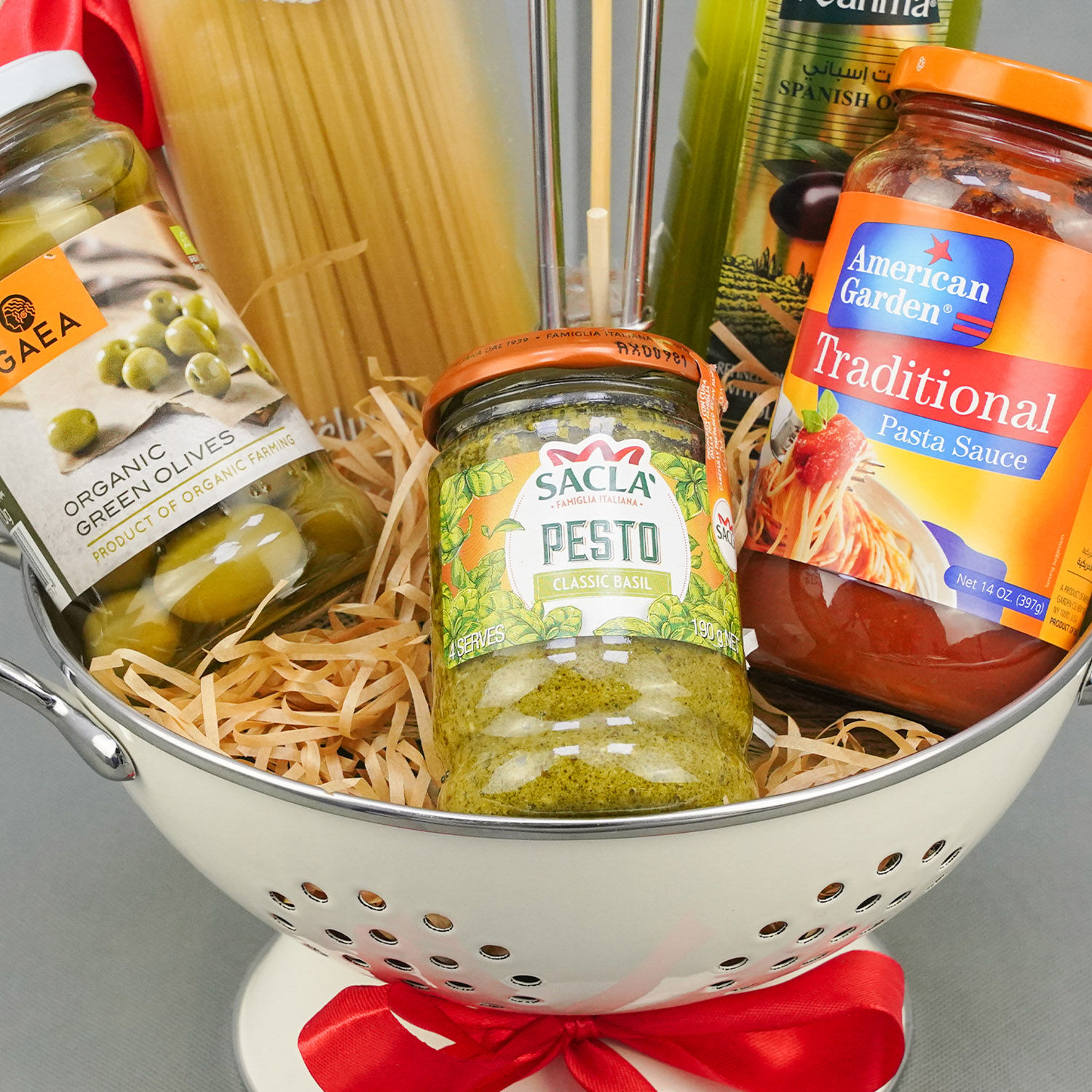 Order Master Chef Pasta Hamper Online | Same-Day Delivery UAE - Fnp.ae