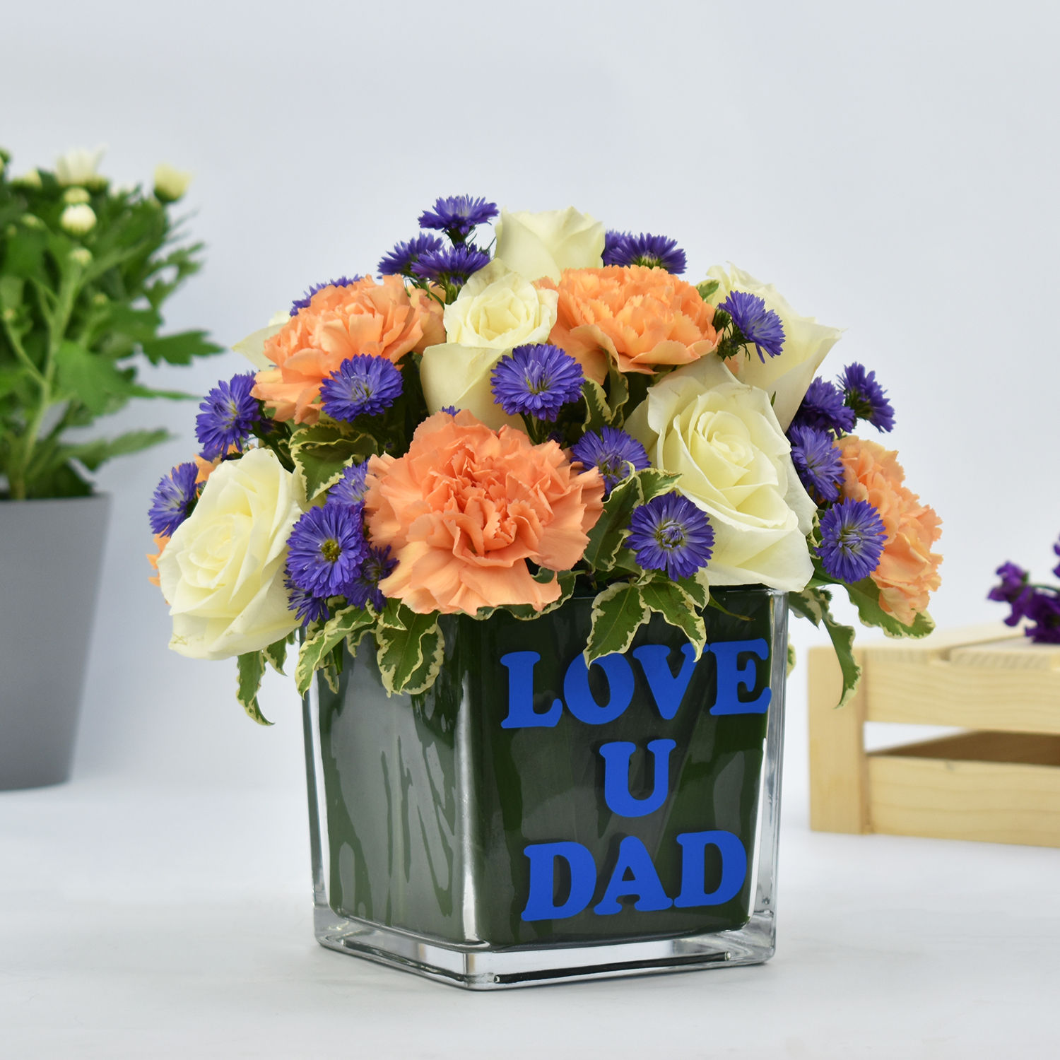 Order Love U Dad Flowers Arrangement Online | Same-Day Delivery UAE ...