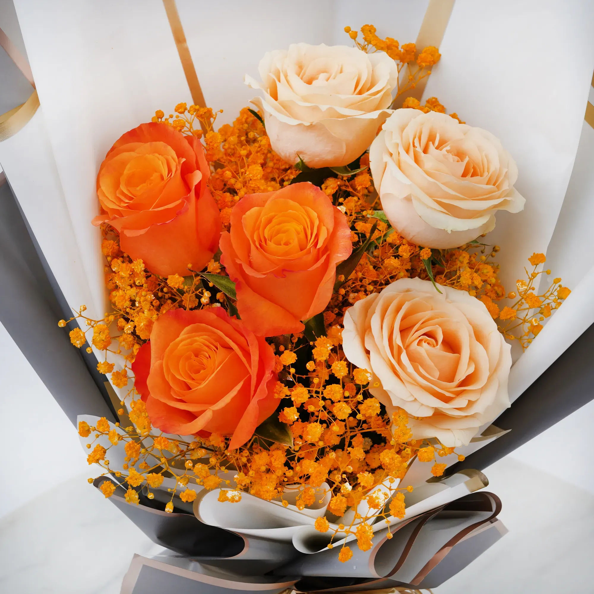 Online Orange and Peach Roses Bouquet Gift Delivery in UAE - FNP