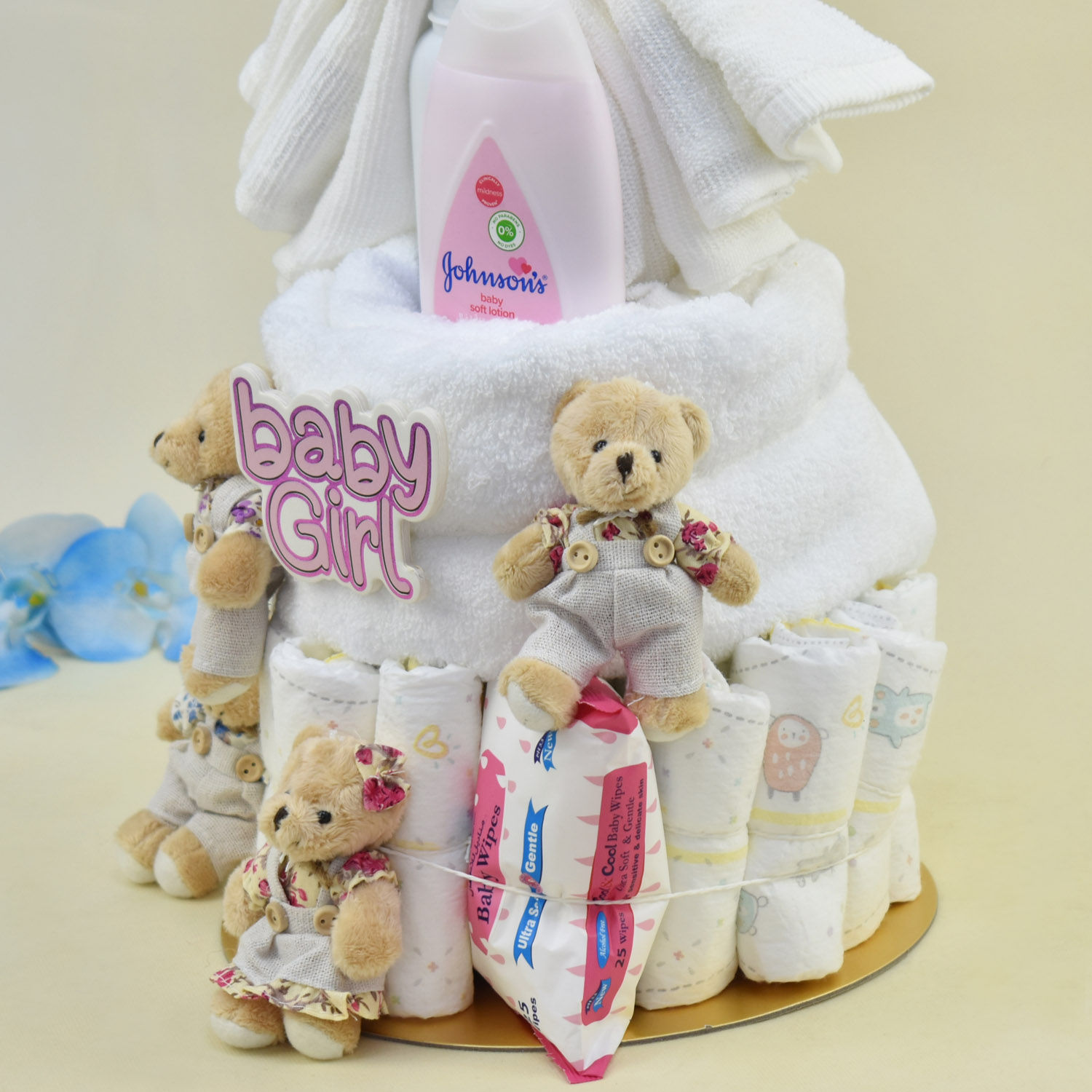 Order Baby Girl Happiness Diaper Bouquet Online | Same-Day Delivery UAE ...