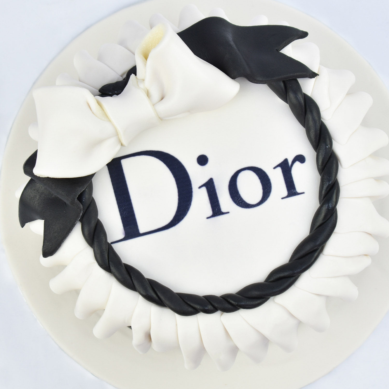 Order Dior Love Designer Chocolate Cake Online | Same-Day Delivery UAE ...