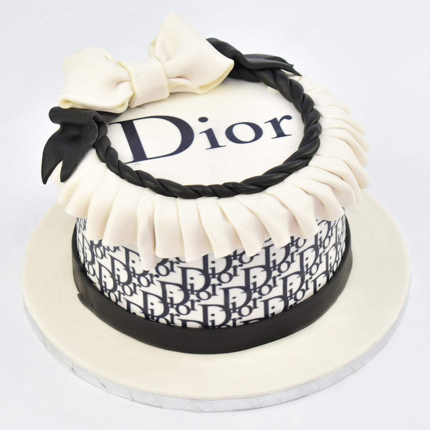 Order Dior Love Designer Red Velvet Cake Online | Same-Day Delivery UAE ...