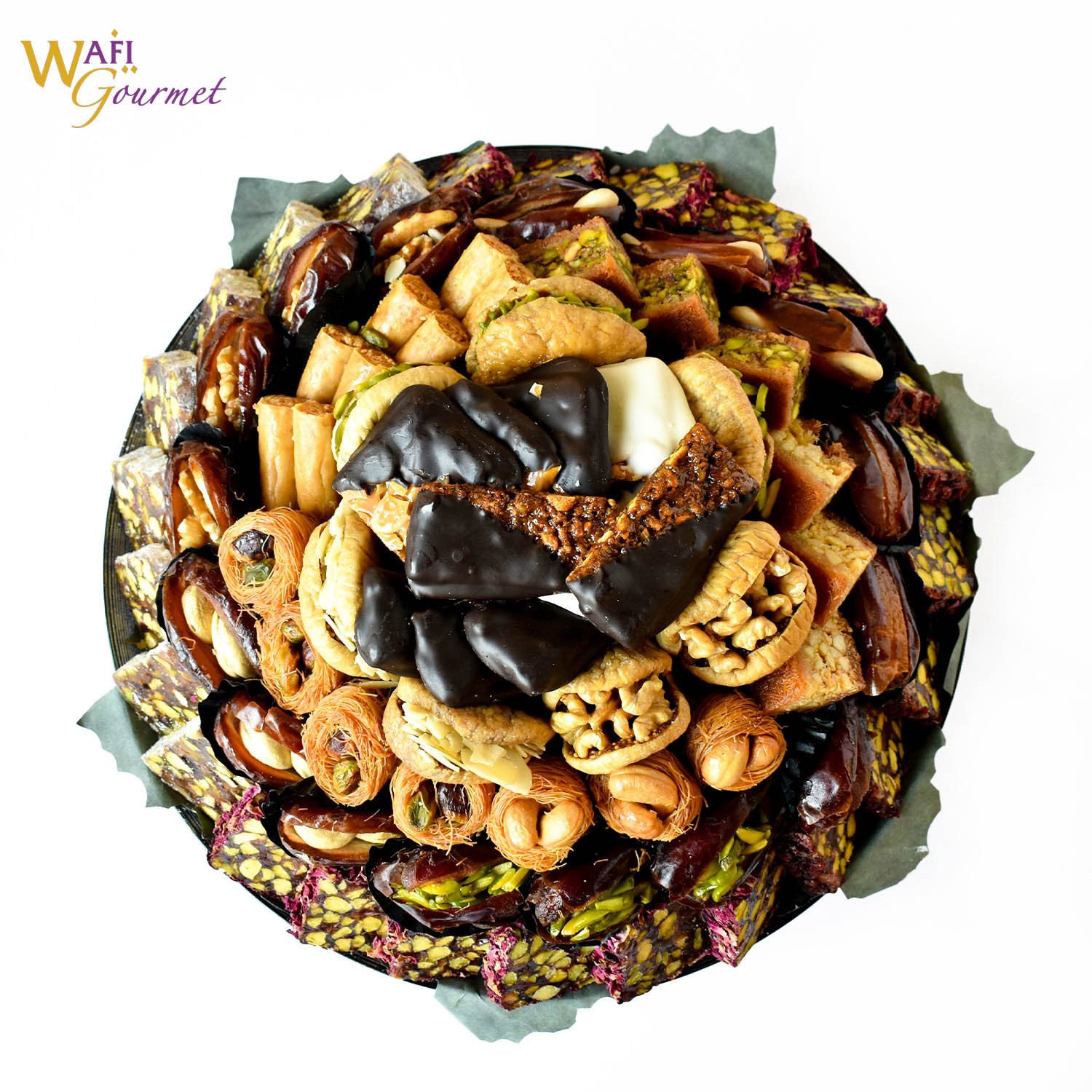 Order Luxury Mixed Sweet Platter By Wafi Online | Same-Day Delivery UAE ...