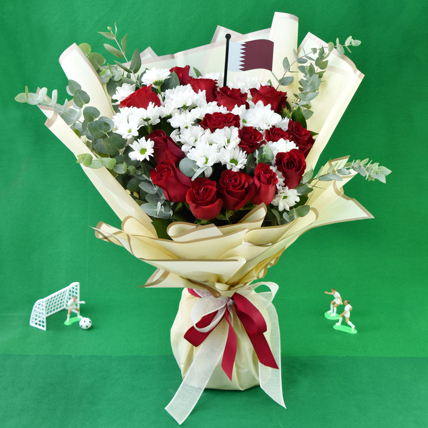 Order Qatar Theme Flower Bouquet Online | Same-Day Delivery UAE - Fnp.ae