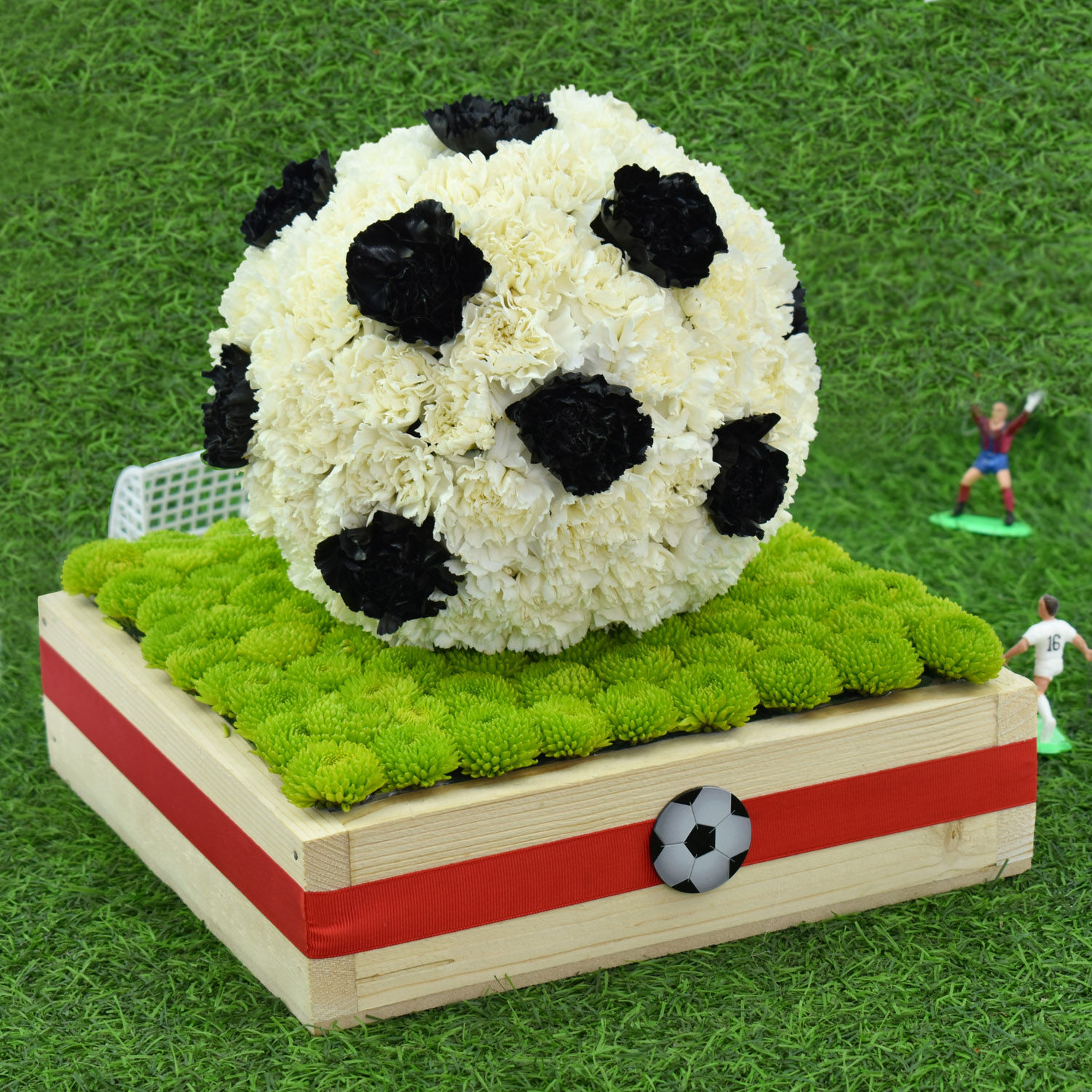 Order Flower Football in a Tray Online | Same-Day Delivery UAE - Fnp.ae