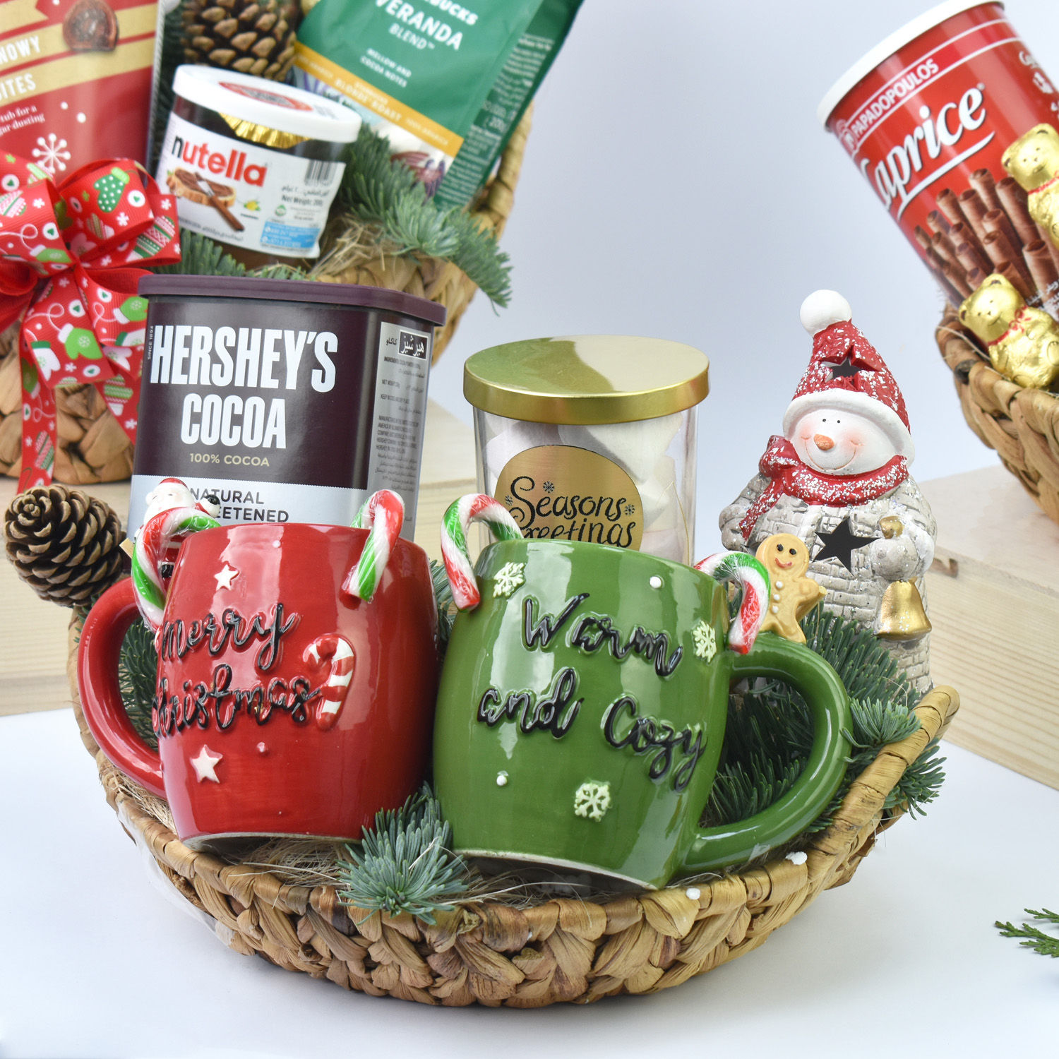 Order Set Of 3 Delicious Goodies Hamper for Christmas Online | Same-Day ...