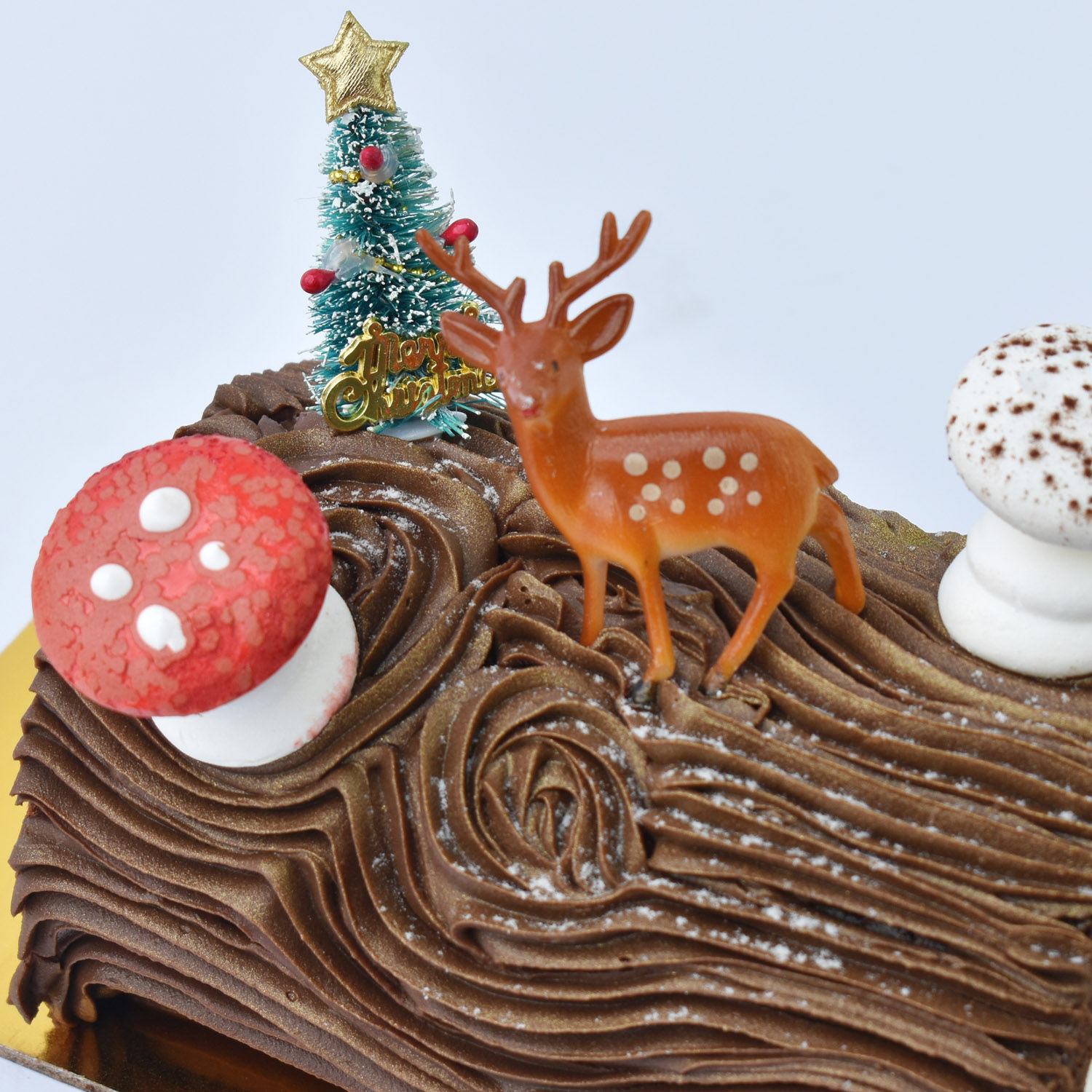 Order Merry Christmas Black Forest Log Cake 4 Portion Online | Same-Day ...