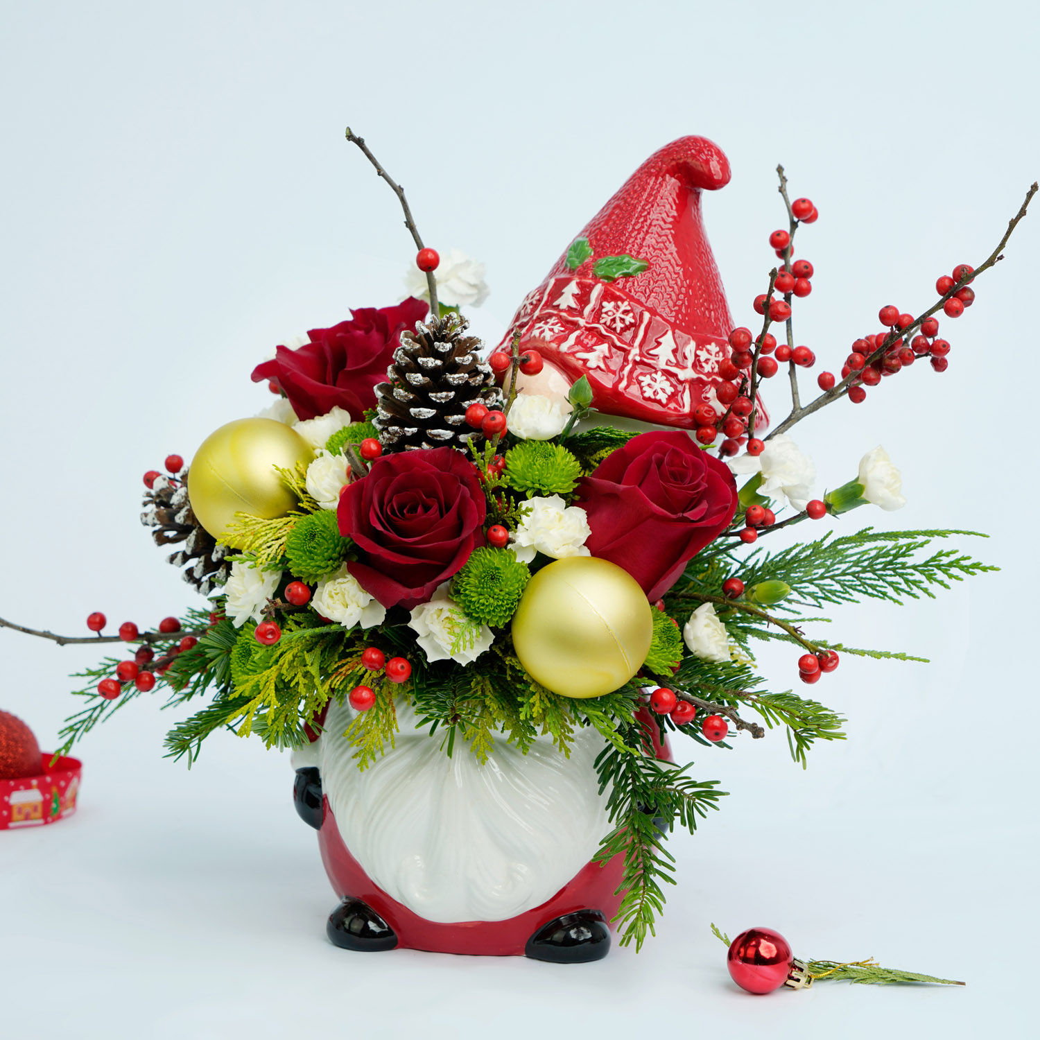 Online Christmas With Santa Flowers Gift Delivery in UAE - FNP