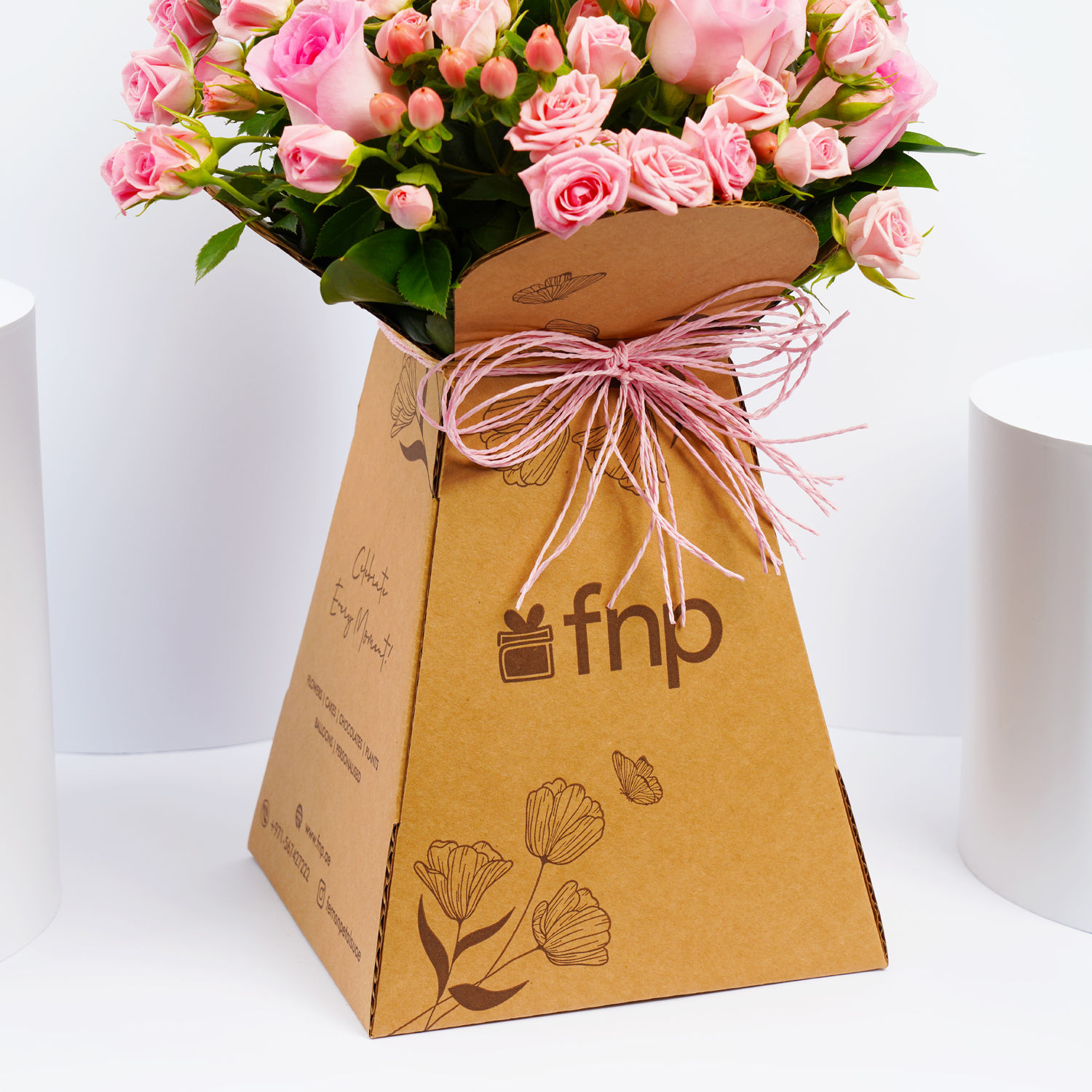 Online Pretty Pink Rose Bunch Gift Delivery in UAE - FNP