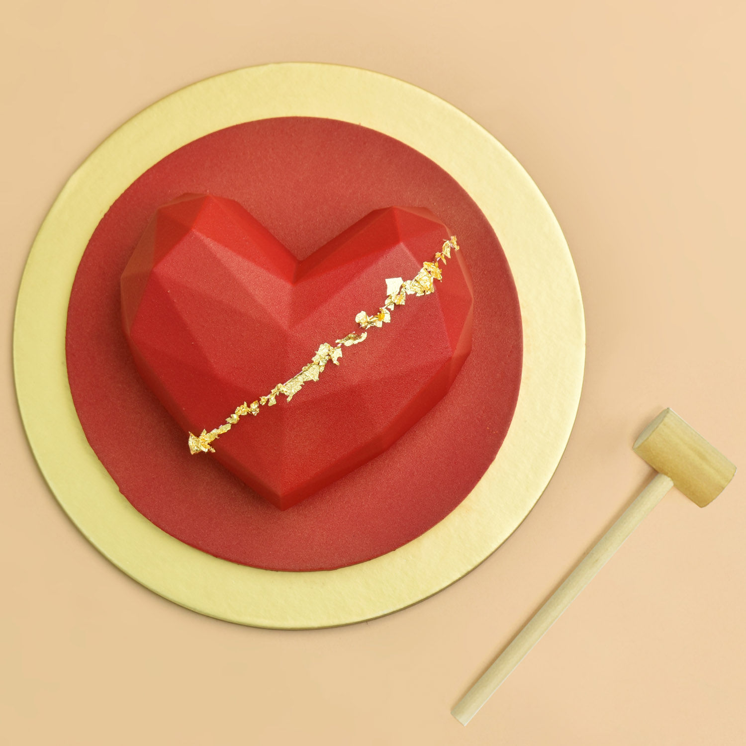 Order Special Heart Shape Pinata Chocolate Online | Same-Day Delivery ...