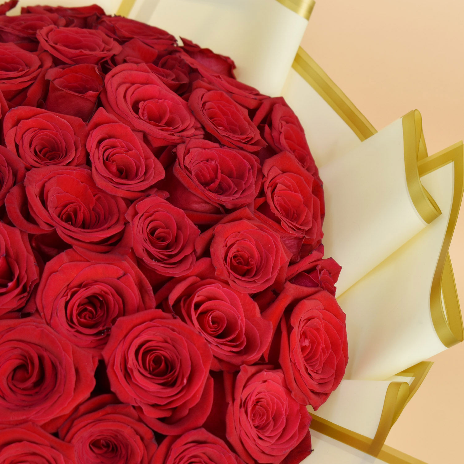 Order 50 Valentines Roses Bouquet Online | Same-Day Delivery UAE - Fnp.ae