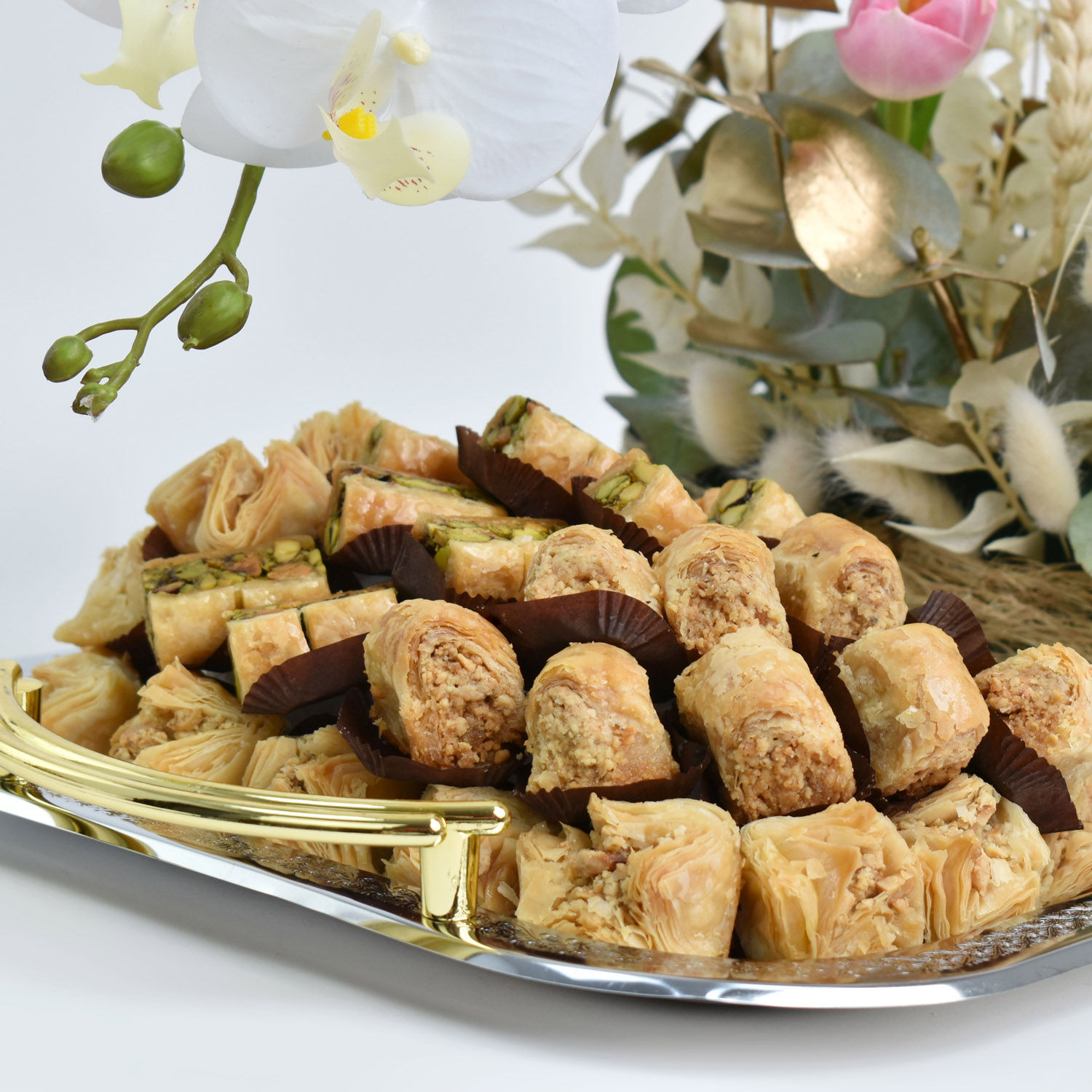 Order Arabic Sweets and Flowers Tray Online | Same-Day Delivery UAE ...