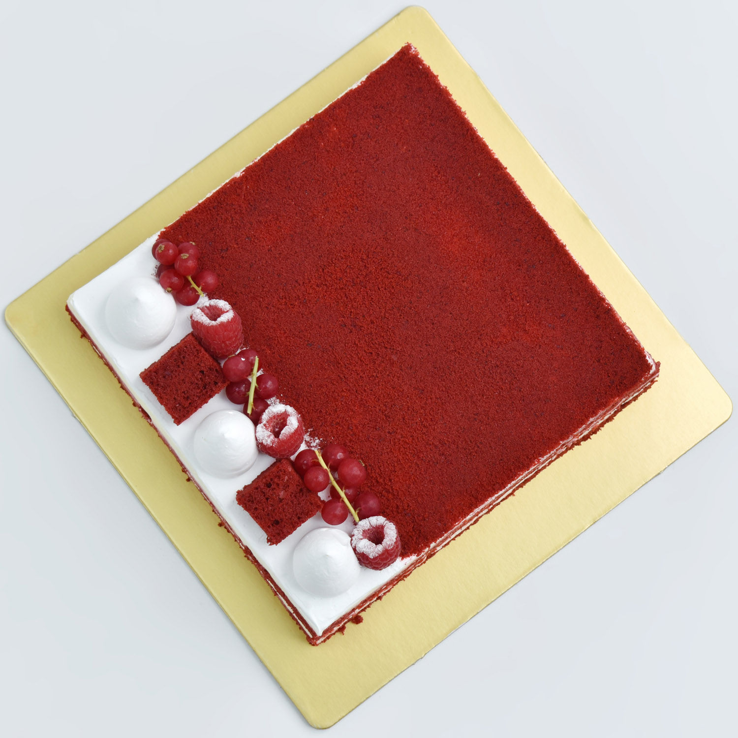 Order Red Velvet Square Cake Online | Same-Day Delivery UAE - Fnp.ae