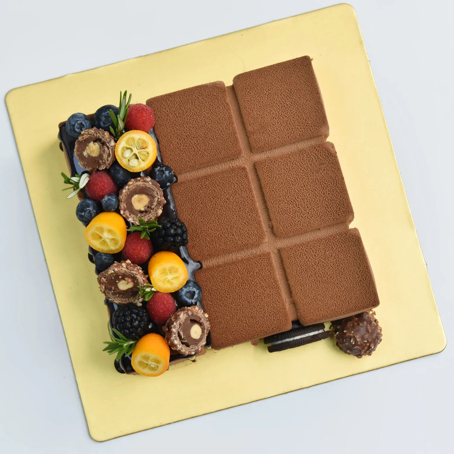 Order Yum Yum Chocolate Cake Online | Same-Day Delivery UAE - Fnp.ae