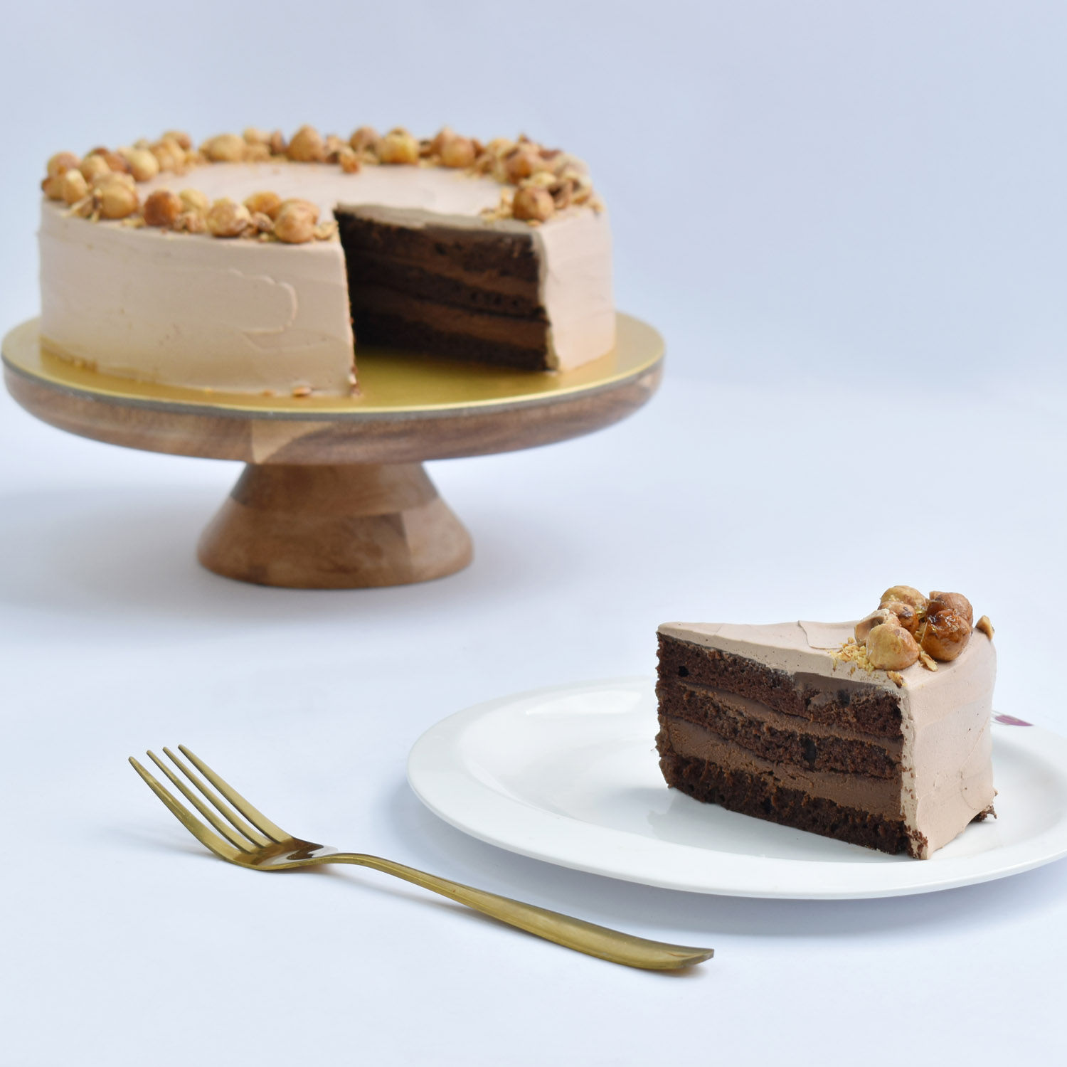 Order Delicious Chocolate Hazelnut Cake Half Kg Online | Same-Day Delivery UAE - Fnp.ae