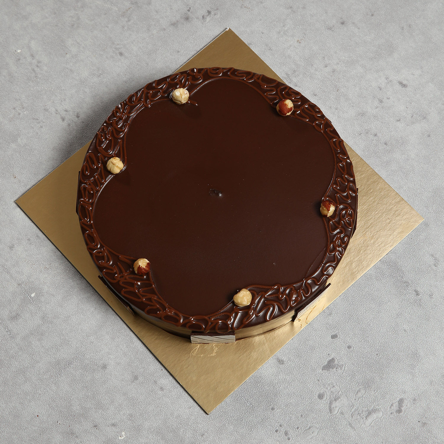 Online 500G Eggless Hazelnut Choco Cake Gift Delivery in UAE - FNP