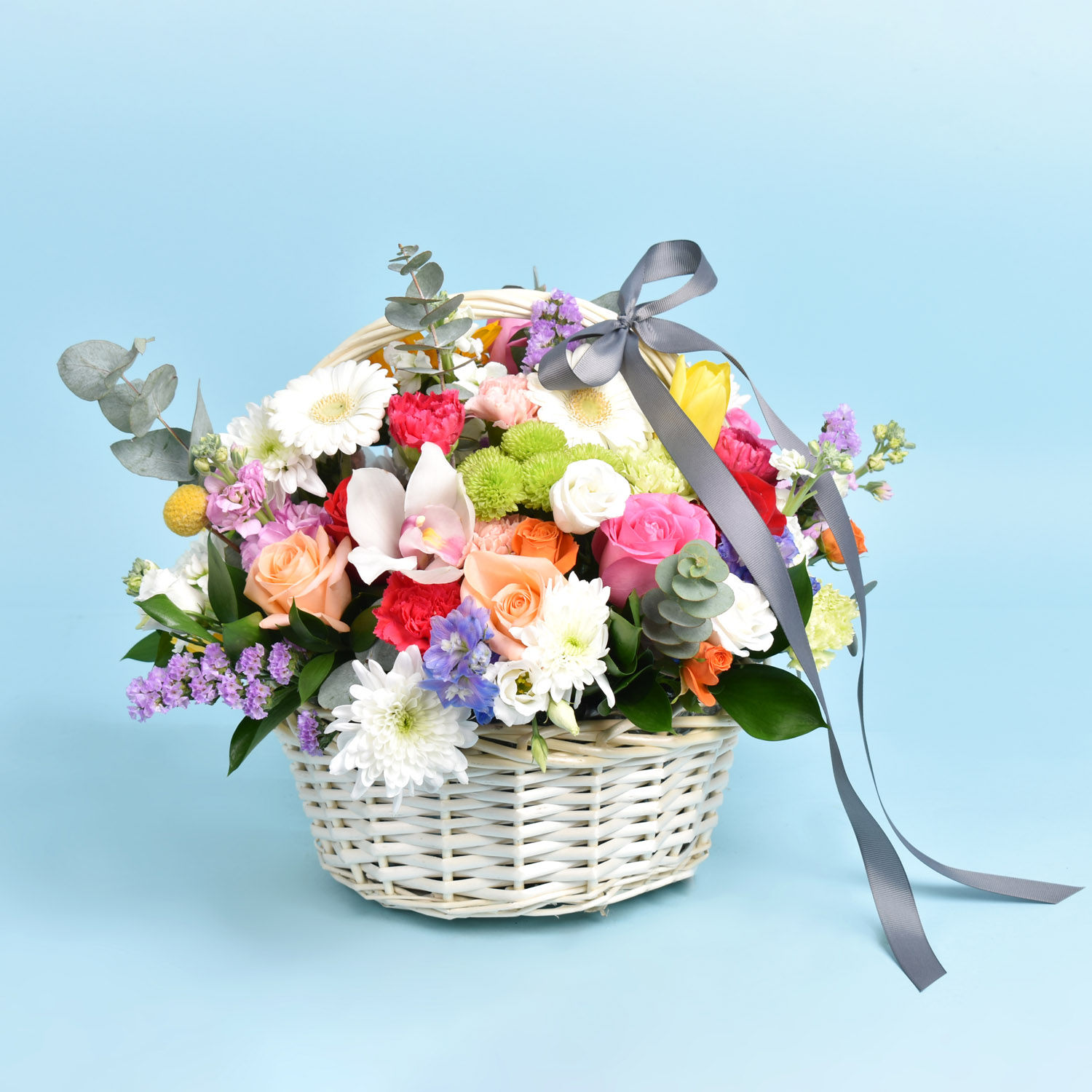 Online Florist Choice Mixed flower Basket Gift Delivery in UAE - FNP