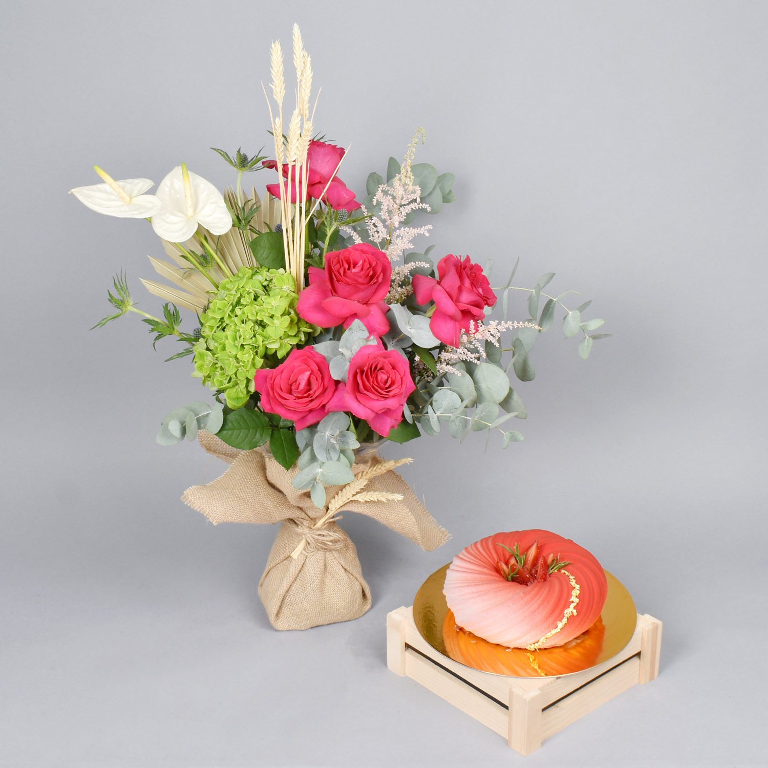Order Red Velvet Twist Cake And Flowers Online | Same-Day Delivery UAE ...
