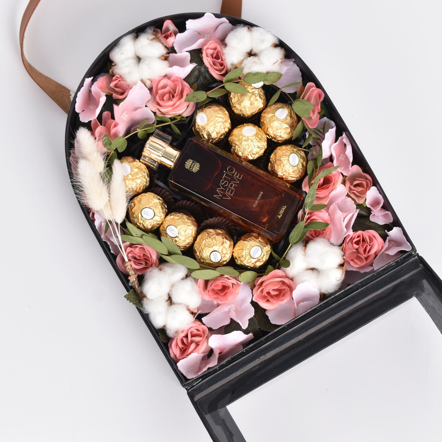 Online Choco Perfume Harmony Gift Delivery in UAE - FNP