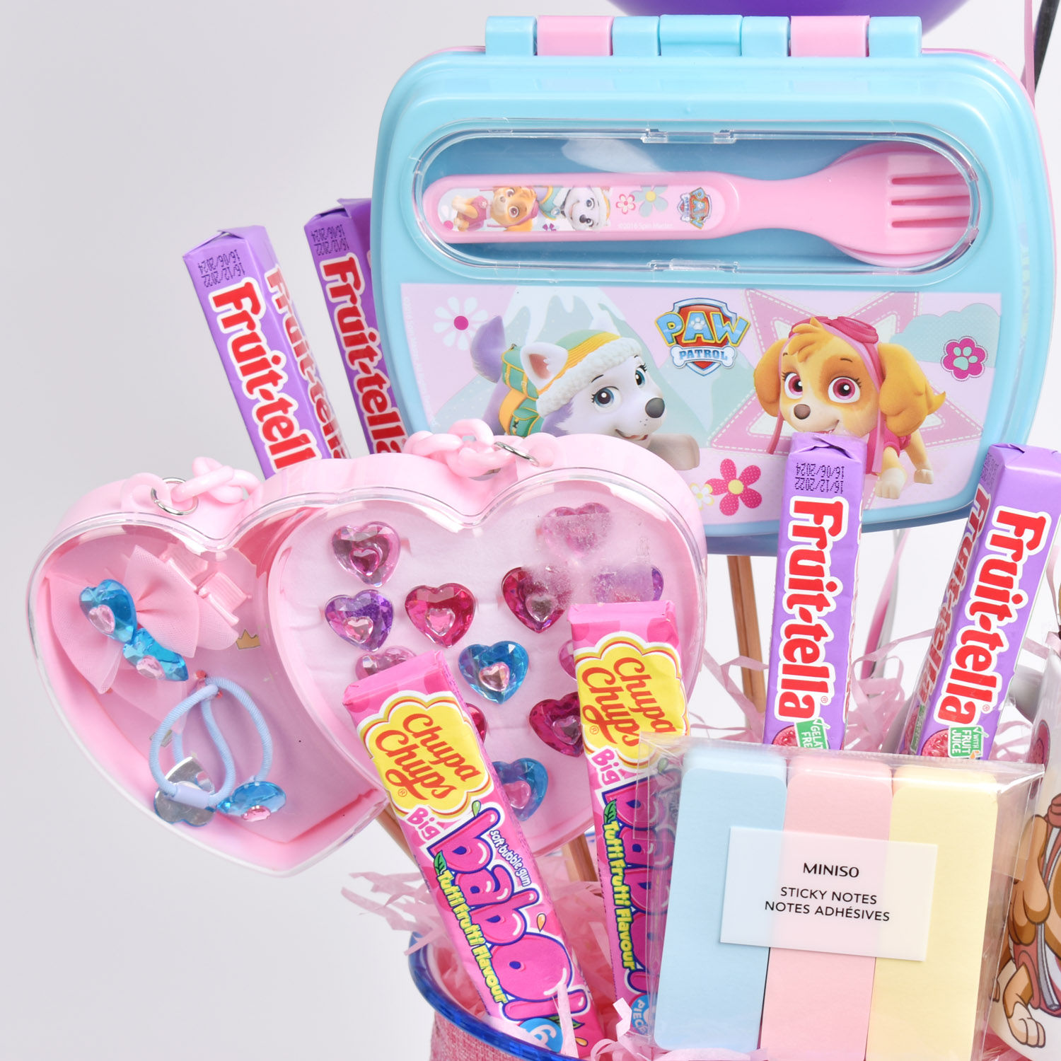 Order Cartoon Wonderland Bundle Online | Same-Day Delivery UAE - Fnp.ae