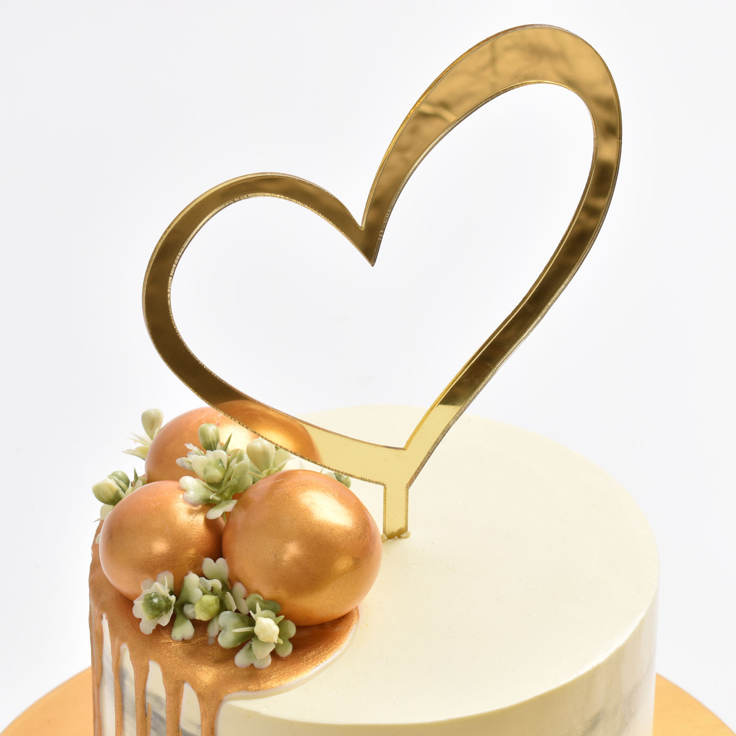 Order Endless Love Chocolate Cake Online | Same-Day Delivery UAE - Fnp.ae
