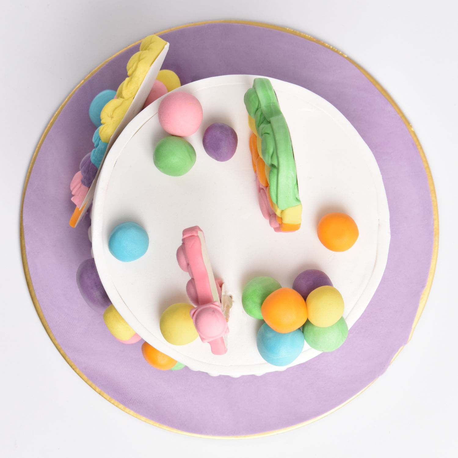 Order Pop It Puzzle Vanilla Cake Online | Same-Day Delivery UAE - Fnp.ae