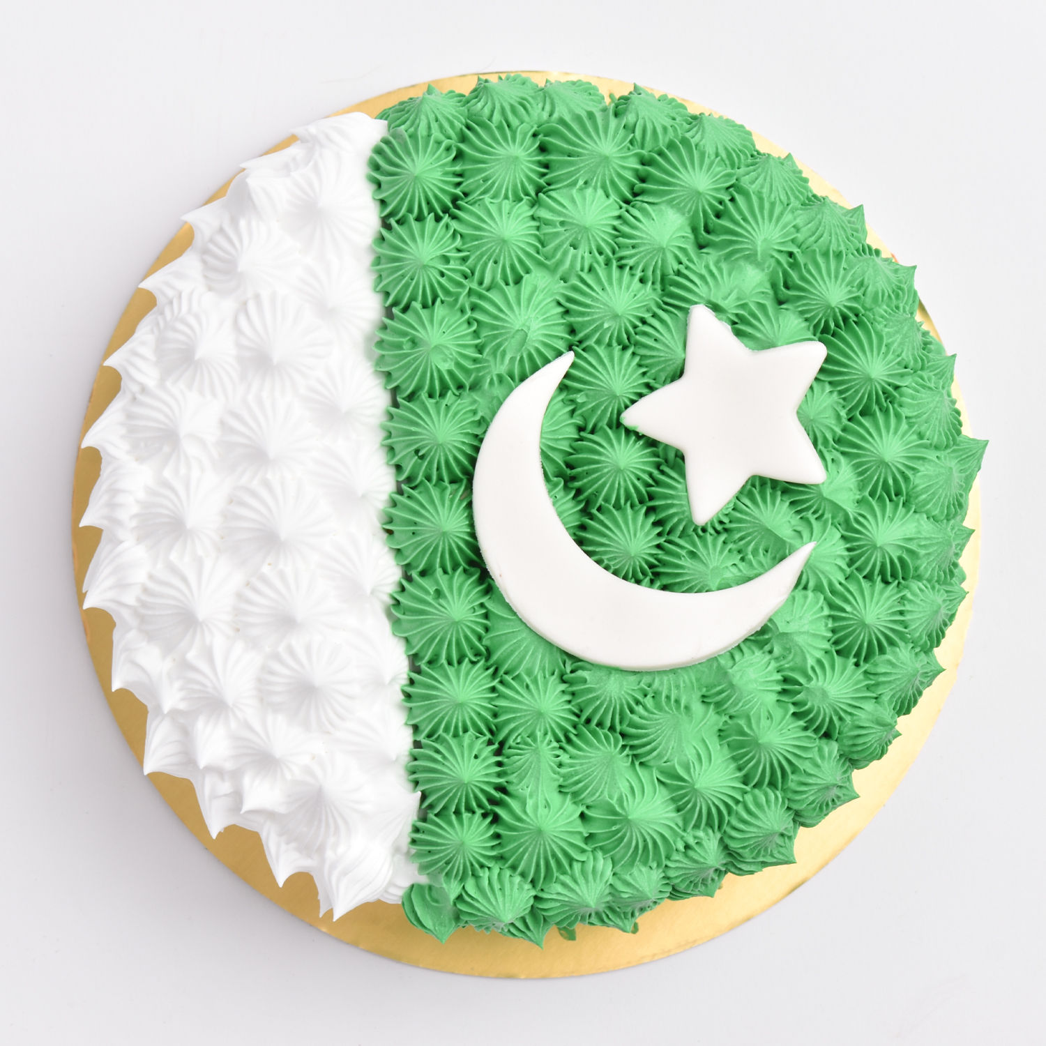 Order Pakistani Flag Cake 4 Portions Online | Same-Day Delivery UAE ...