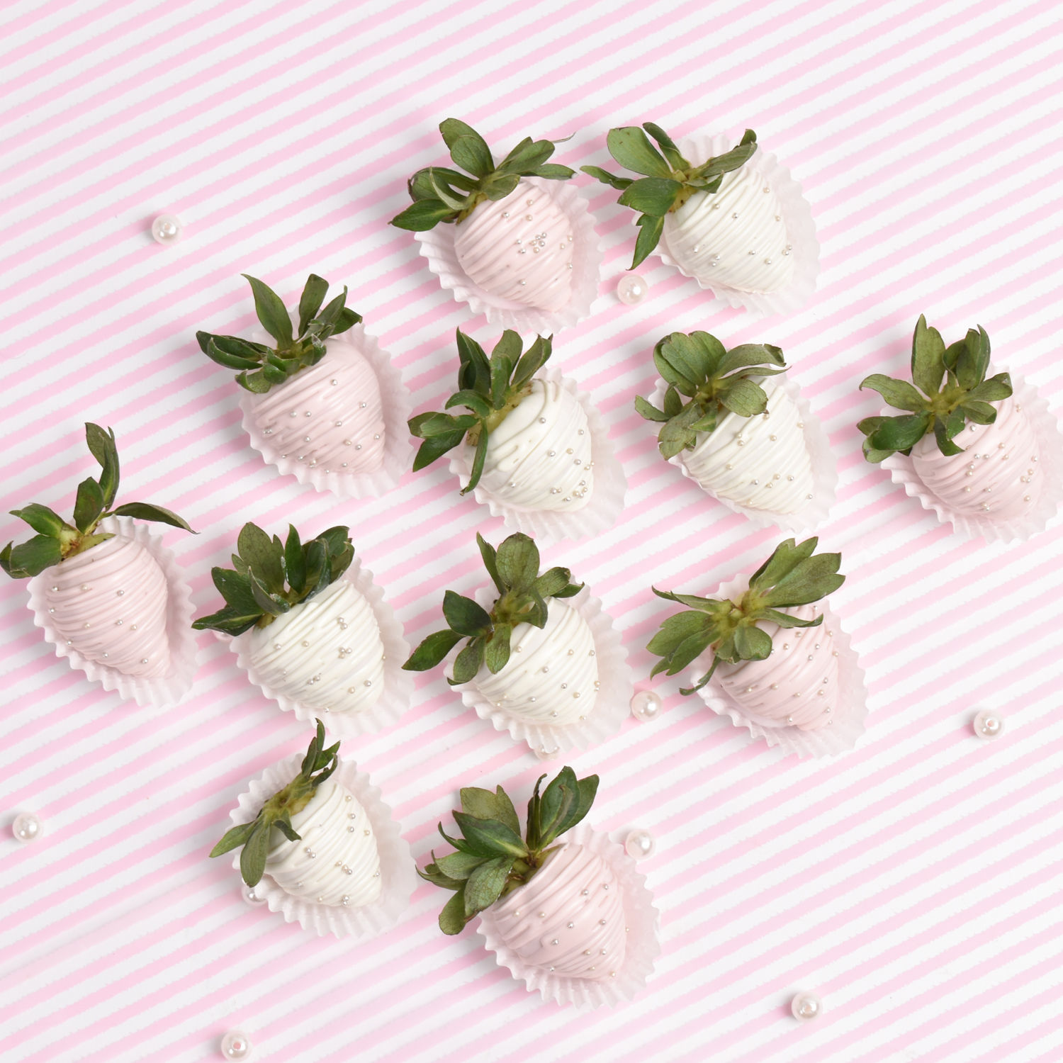 Order Strawberry Fiesta 12 Pcs Online | Same-Day Delivery UAE - Fnp.ae