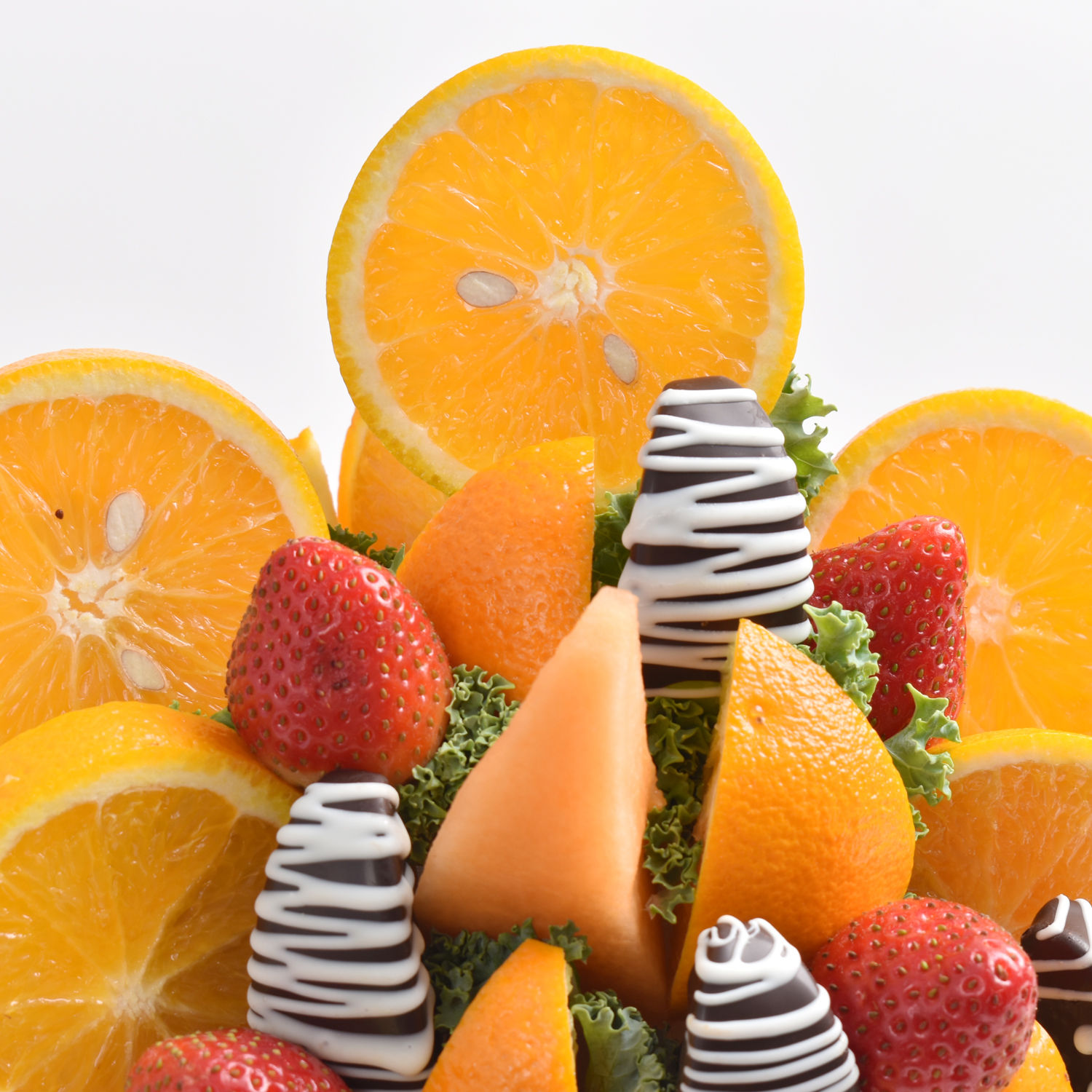 Order Citrus Burst Arrangement Online | Same-Day Delivery UAE - Fnp.ae