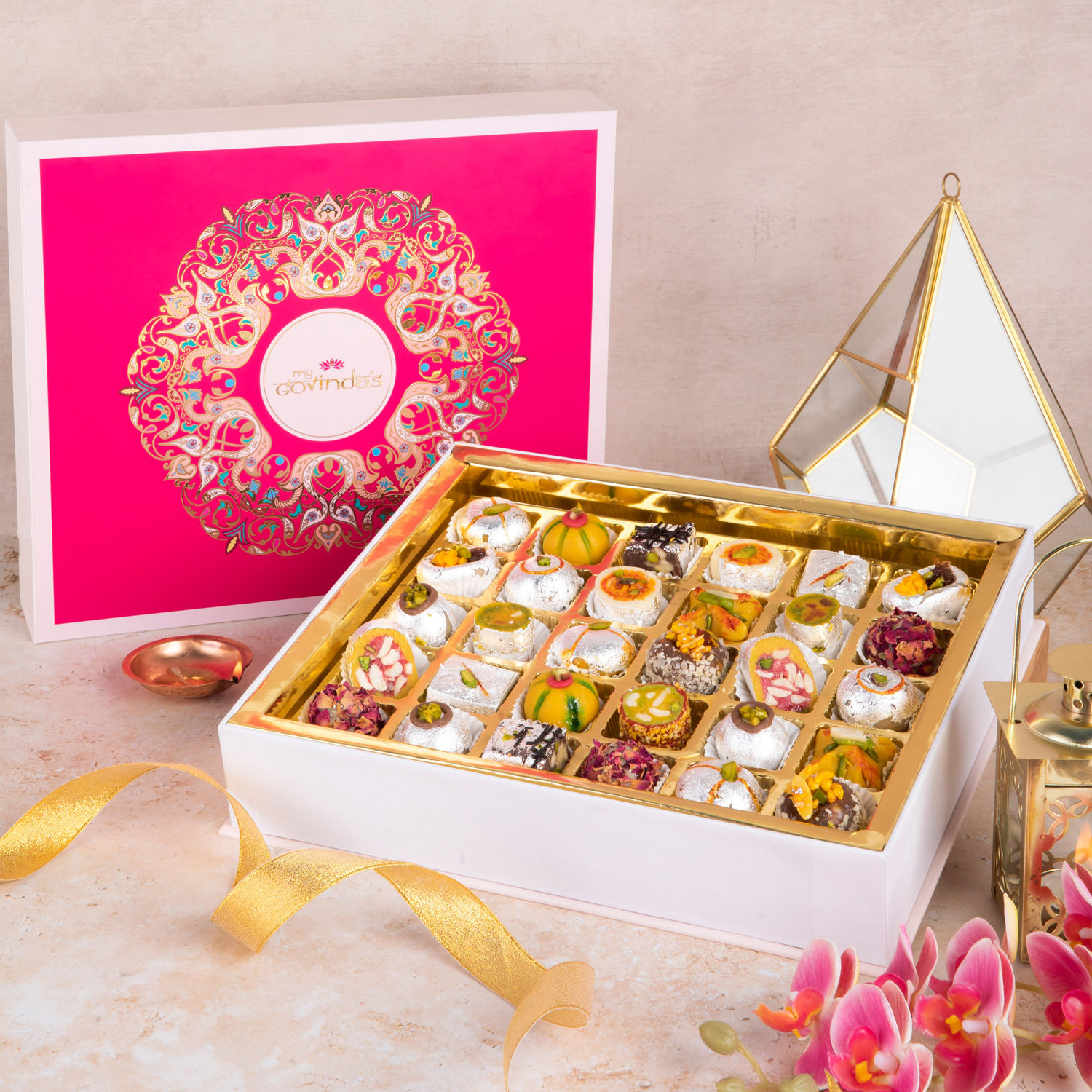 Order Premium Sweet Box Online | Same-Day Delivery UAE - Fnp.ae