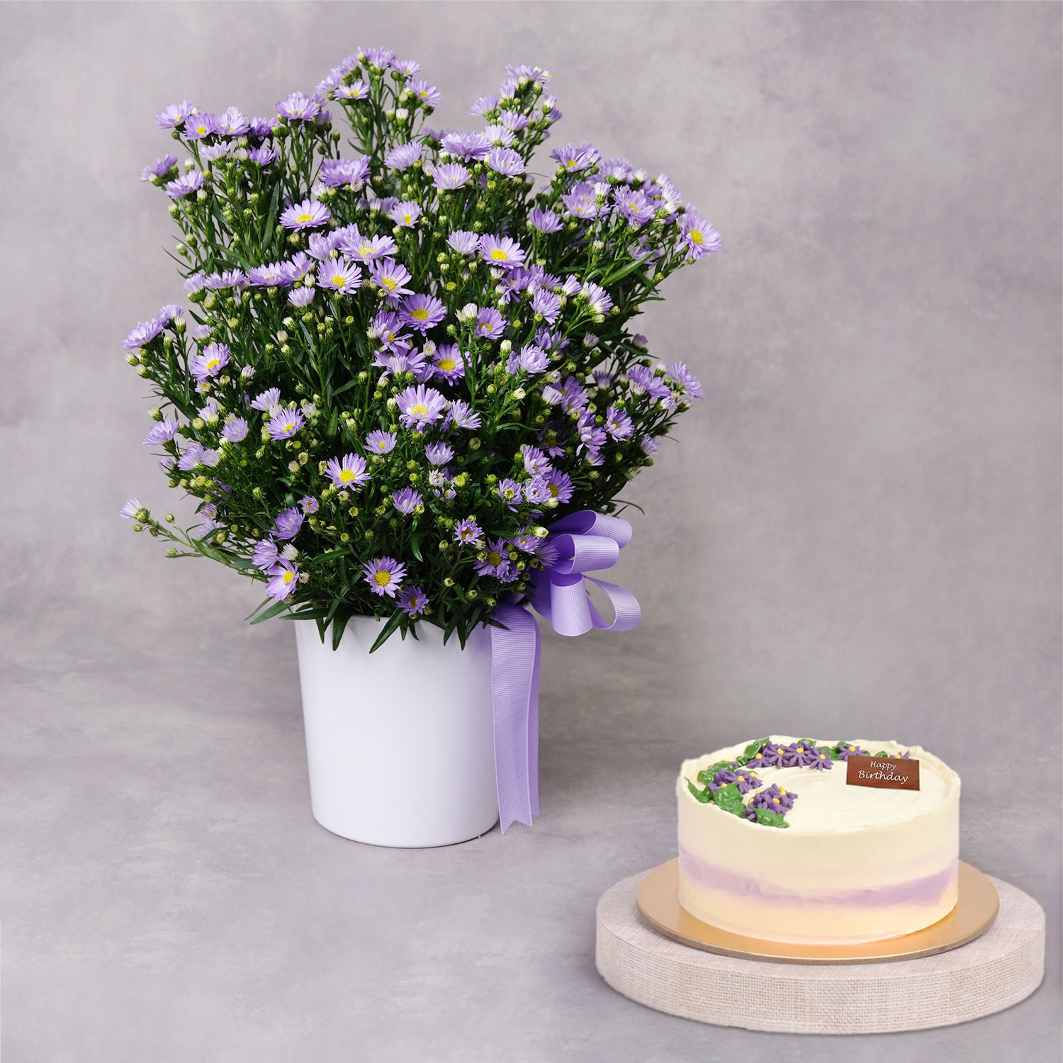 Online September Birthday Aster Flower and Cake Combo Gift Delivery in ...