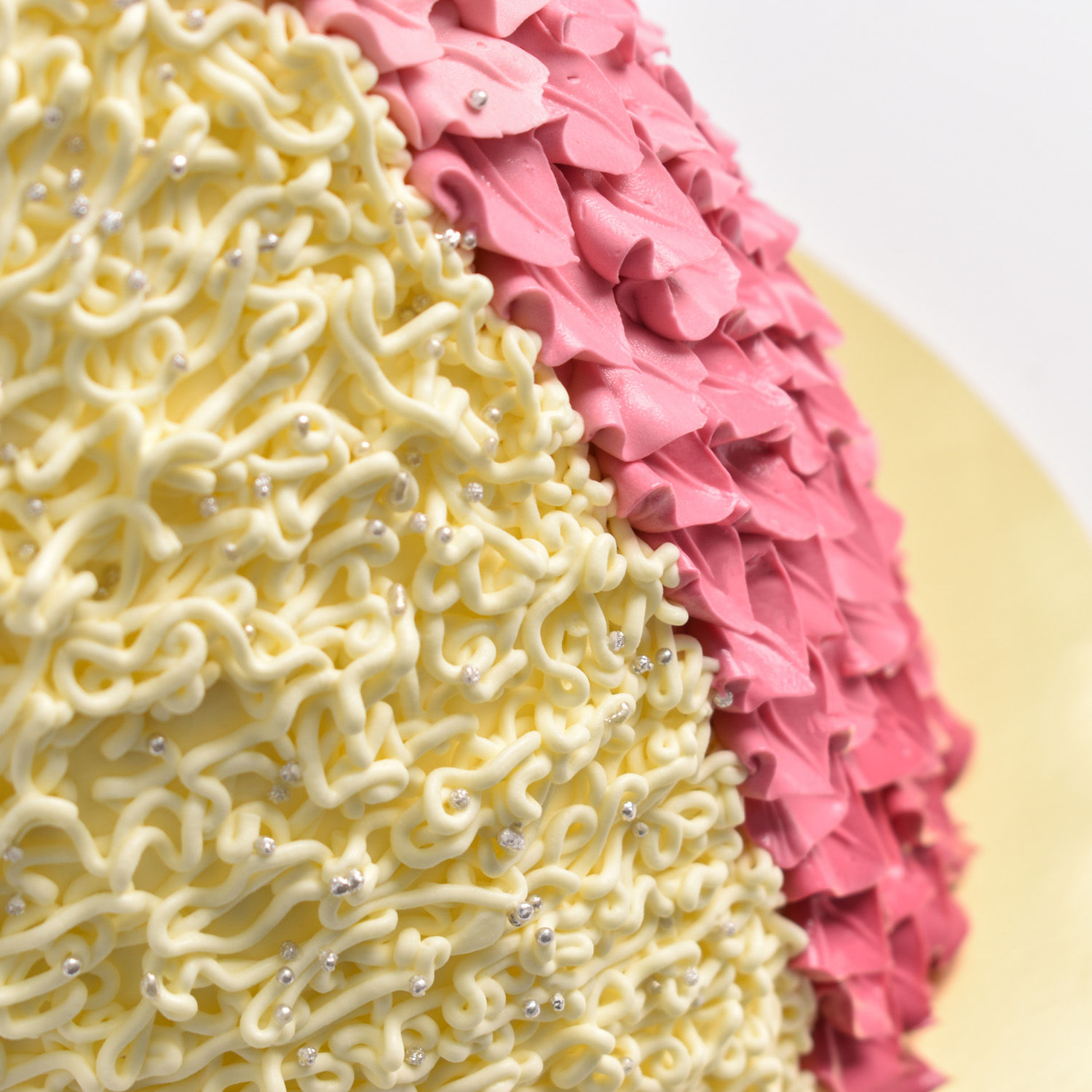 Order Pink Princess Chocolate Cake Online | Same-Day Delivery UAE - Fnp.ae