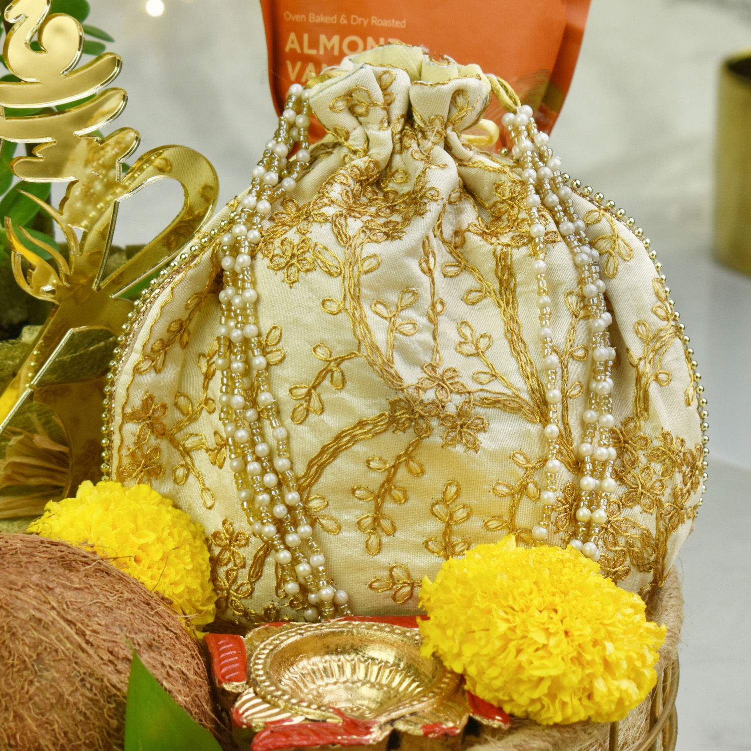 Order Divine Blessings Hampers Online | Same-Day Delivery UAE - Fnp.ae
