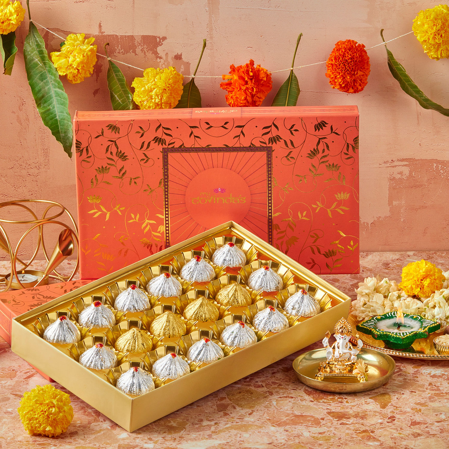 Order Ganesh Chaturthi Golden And Silver Modak 18 Pcs Online | Same-Day ...
