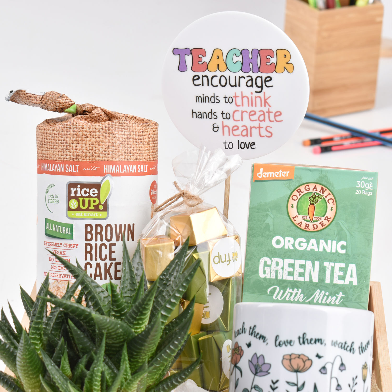 Order Hamper For Teacher Online | Same-Day Delivery UAE - Fnp.ae