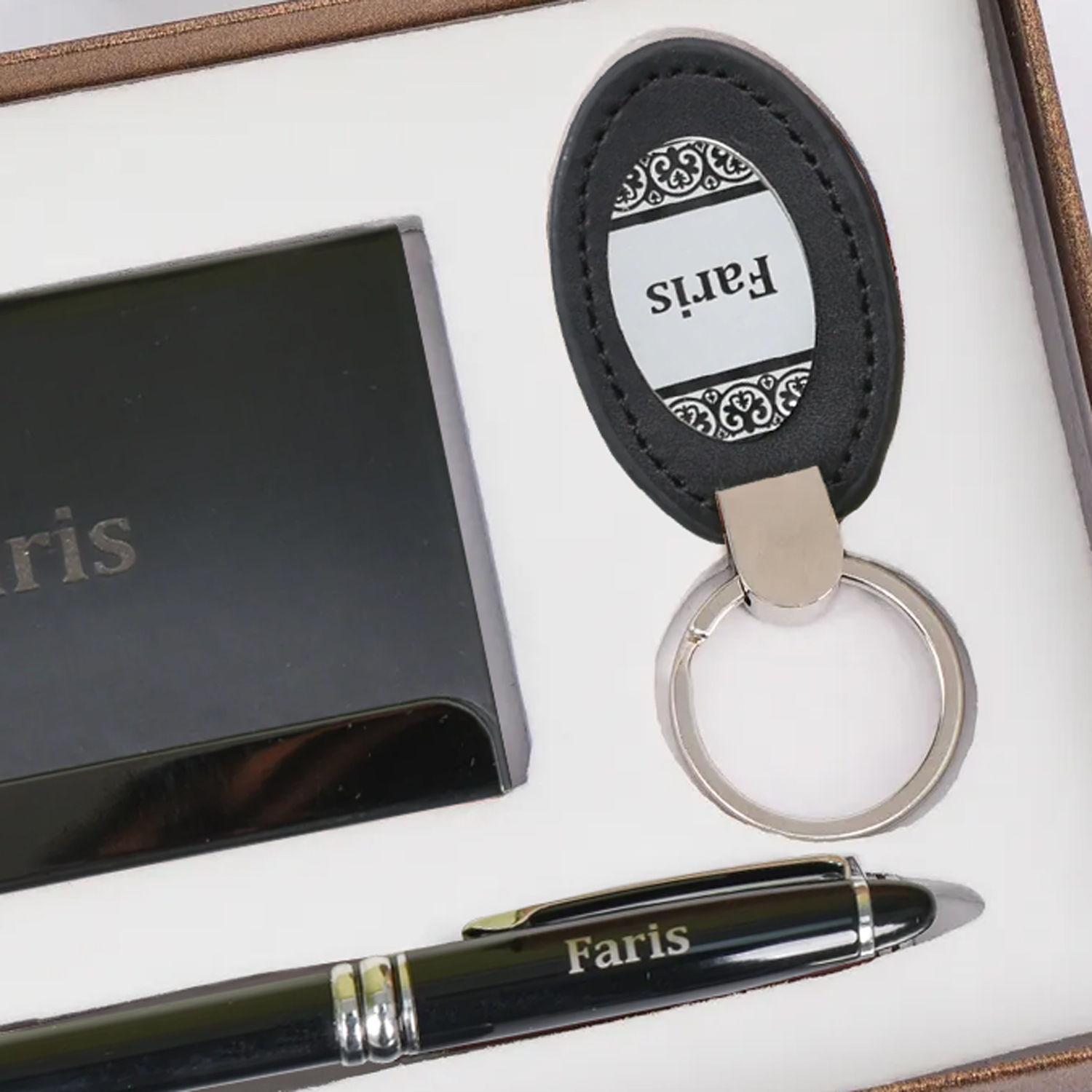 Online Personalised Card Holder Pen & Key Chain Gift Box Gift Delivery ...